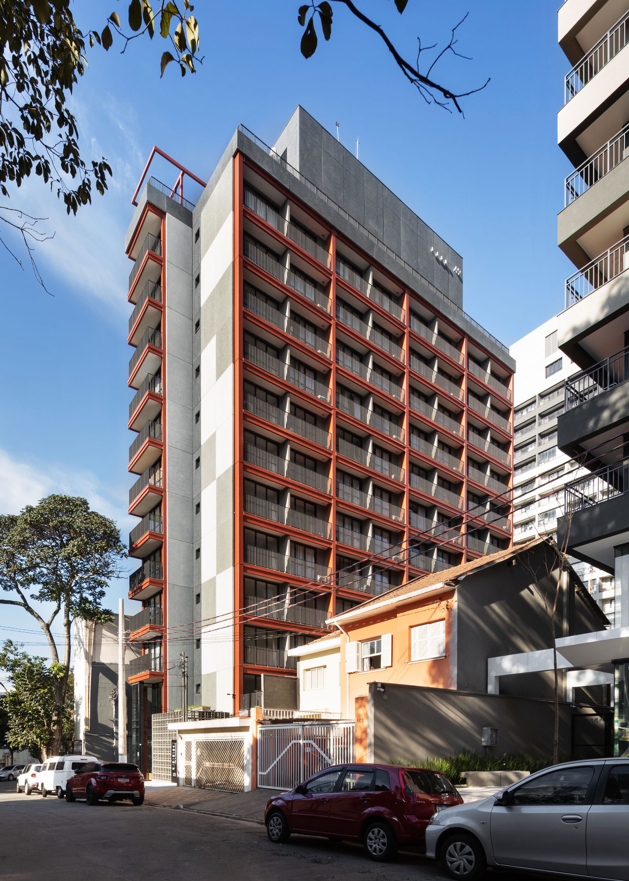 Gallery of Urbic Vila Mariana Residential Building / Ide Studio ...