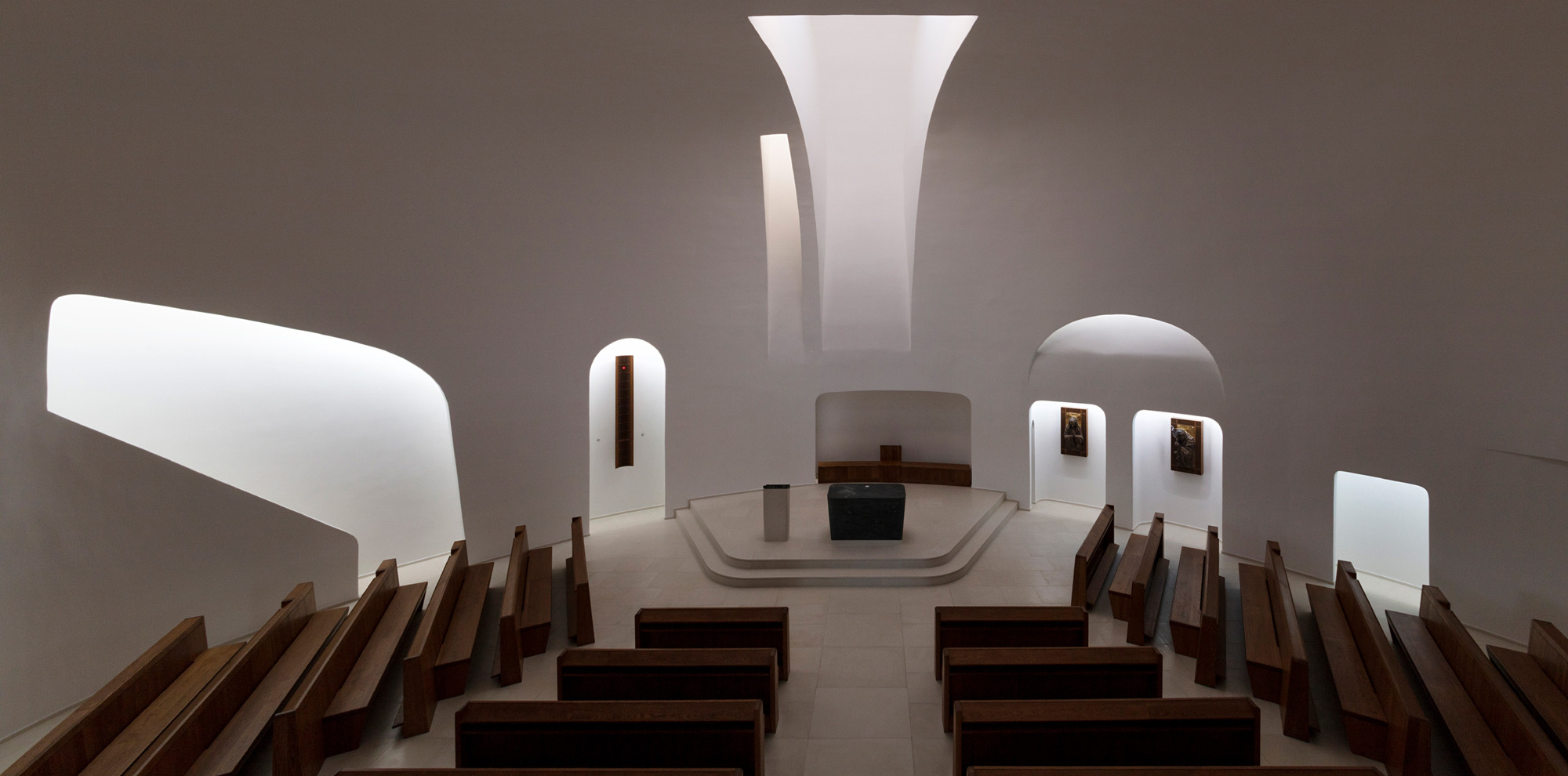 Gallery of Church of Saint John Paul II / Robert Gutowski Architects - 3