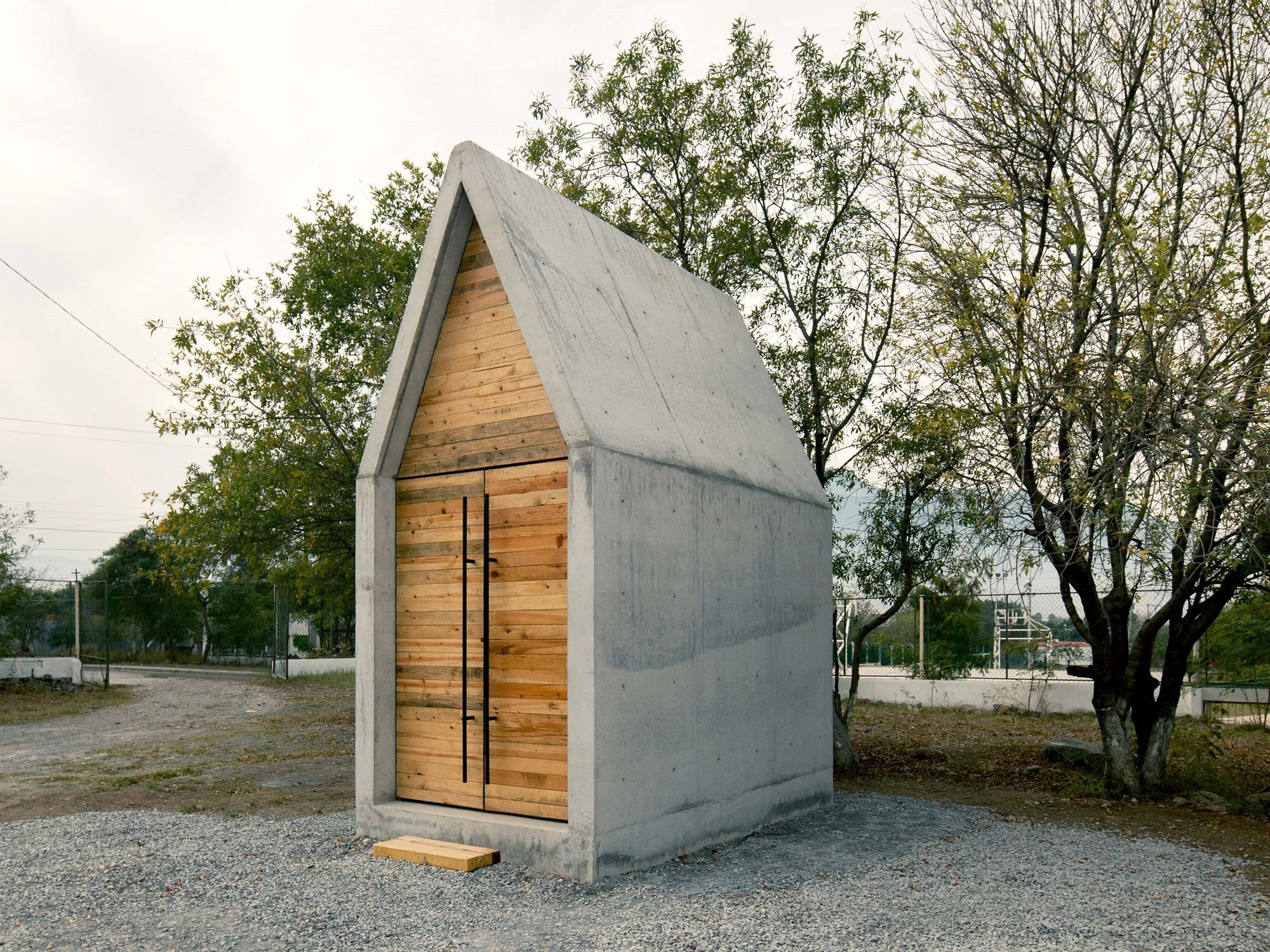 Gallery of Room for Prayer: Designing for Spirituality and Sanctuary - 8