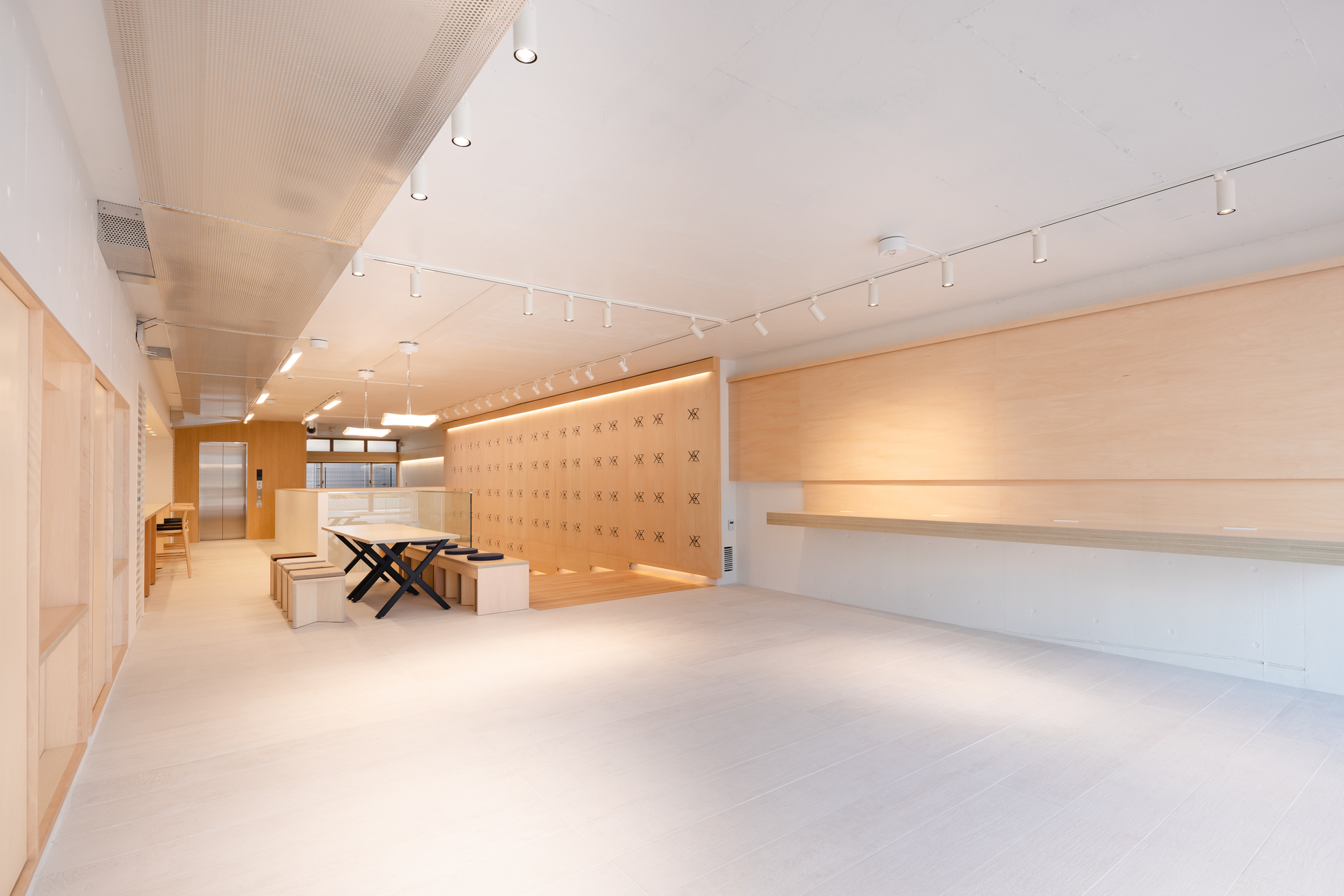 Gallery of X Office Building / T2P Architects Office - 10