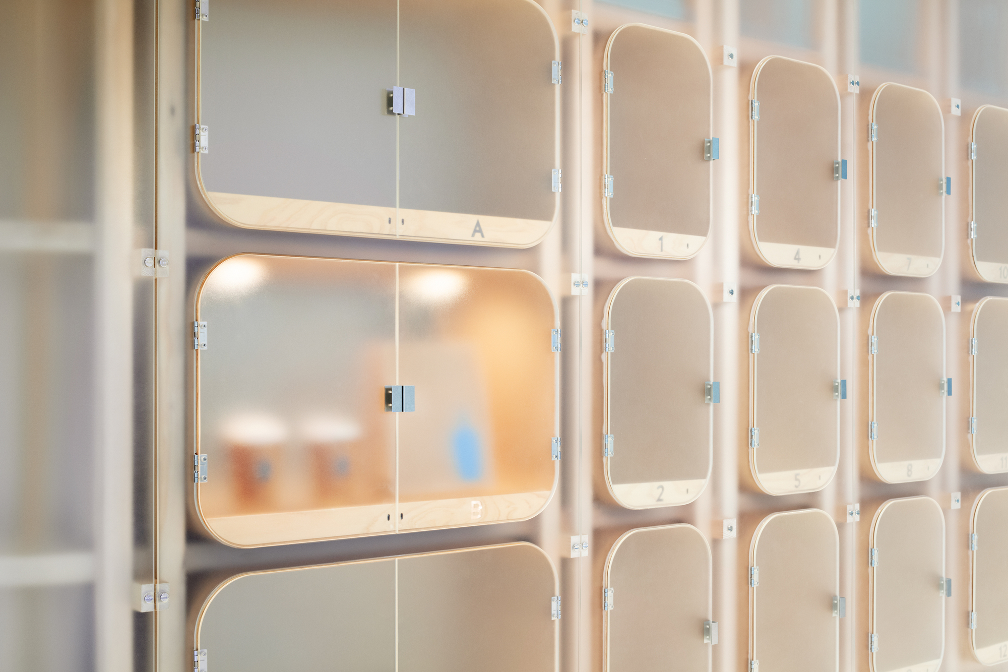 Gallery of BLUE BOTTLE COFFEE Pop Up Cafe Shibuya / Schemata Architects ...