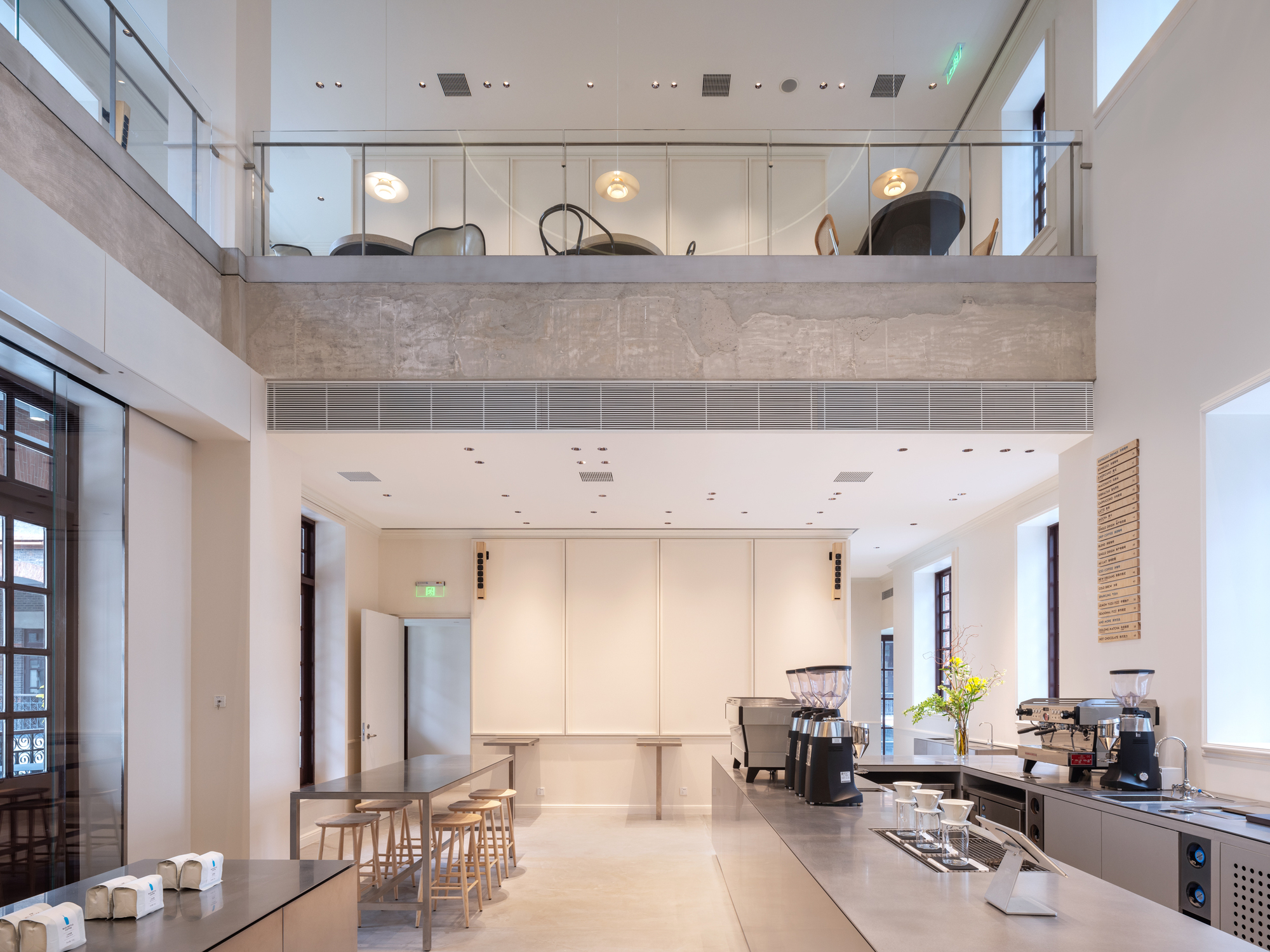 Gallery of Blue Bottle Coffee Shanghai Cafe / Schemata Architects - 11