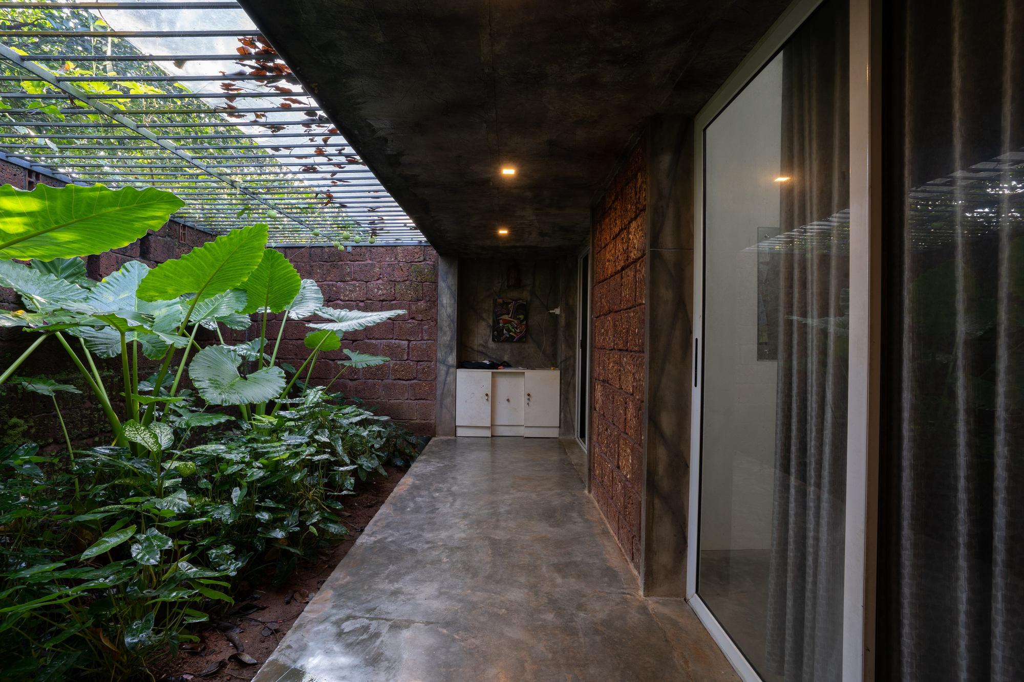 Gallery of Artist’s Residence / A Line Studio - 14
