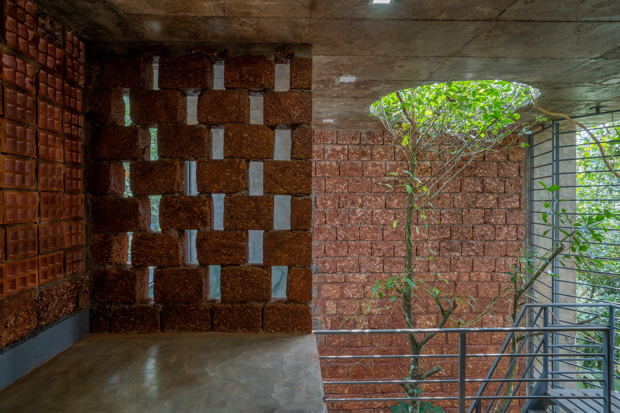 Galeria de Residência do artista / A Line Studio - 4