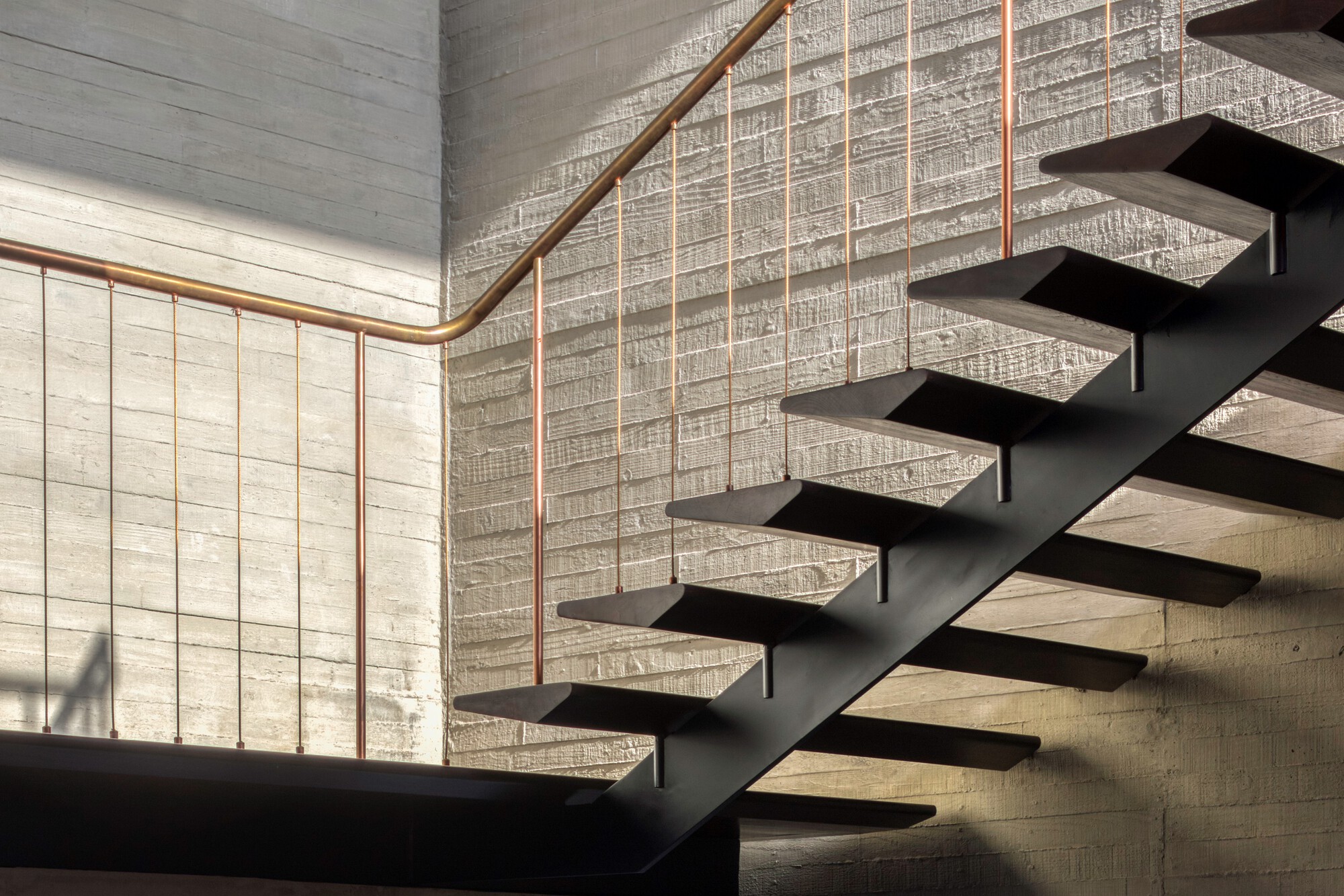 Gallery of CH ’22 House / SPASM Design Architects - 17