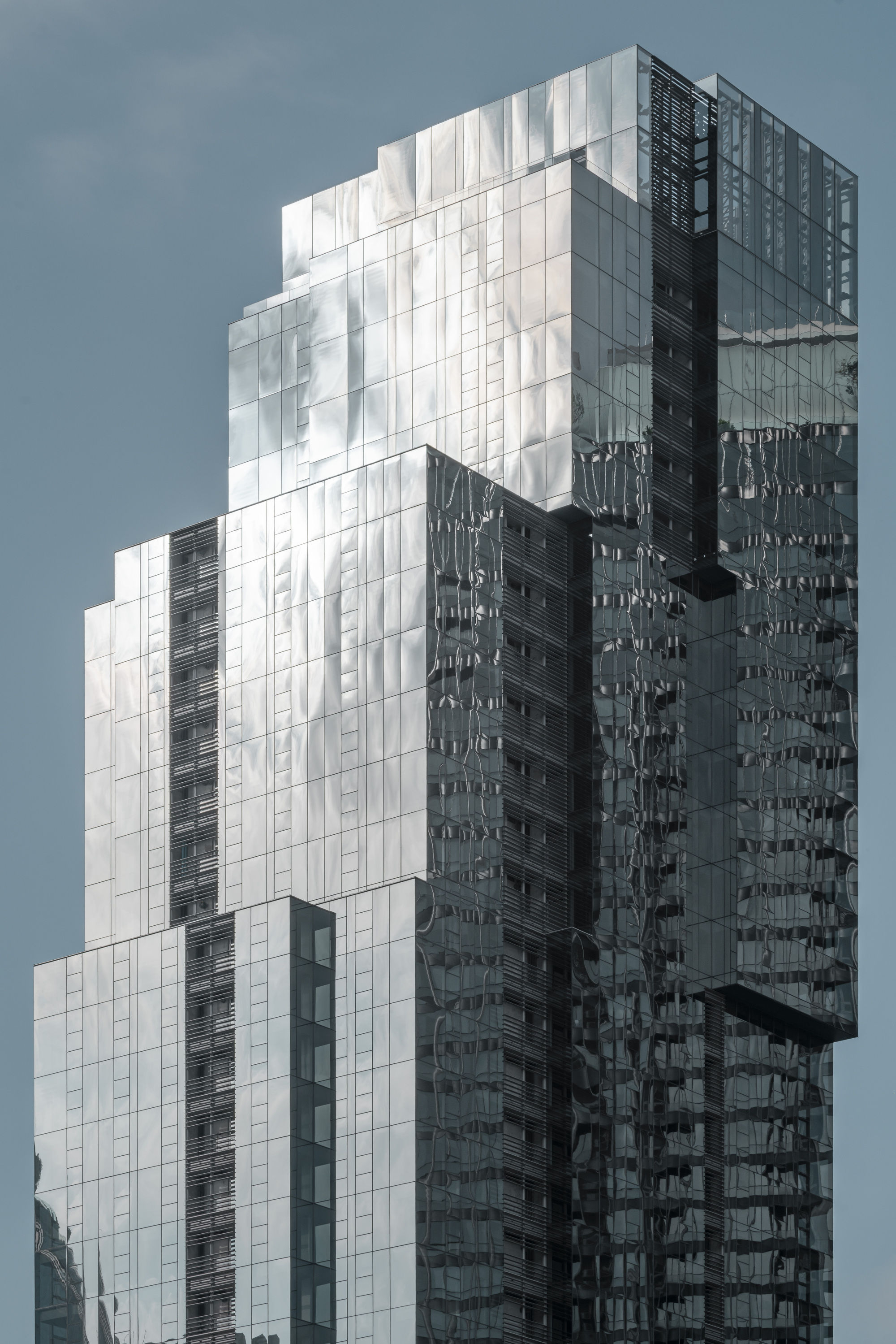 Gallery of Sukhumvit THIRTY-EIGHT Residential Building / ACPV ...