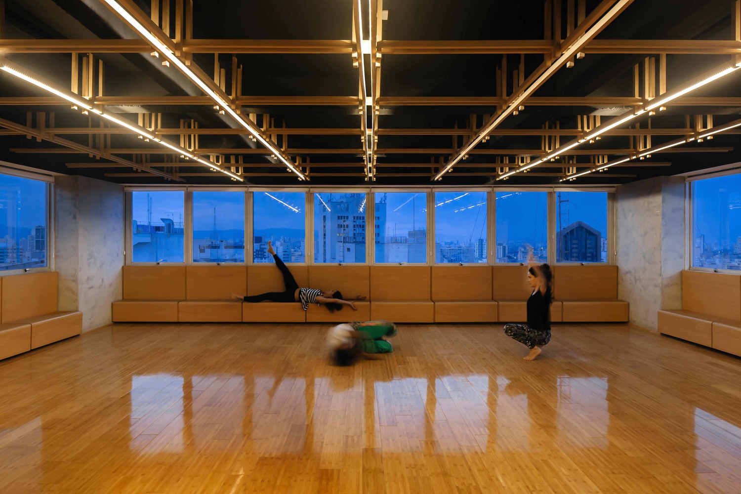 Gallery of Brazilian Designs Inspired by Japanese Architecture - 6