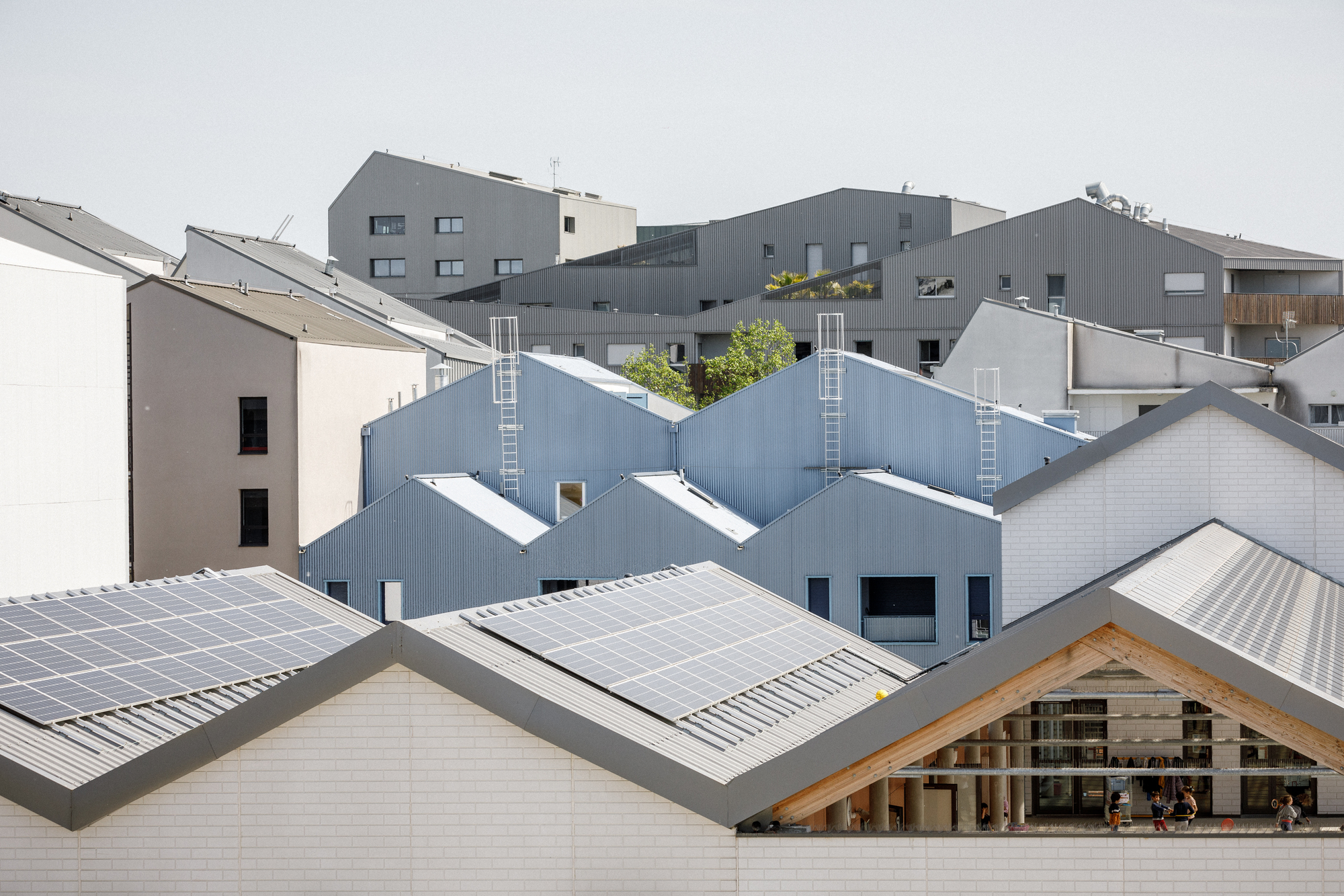 Gallery of Jacques Sempé School Complex / BPM Architectes - 5
