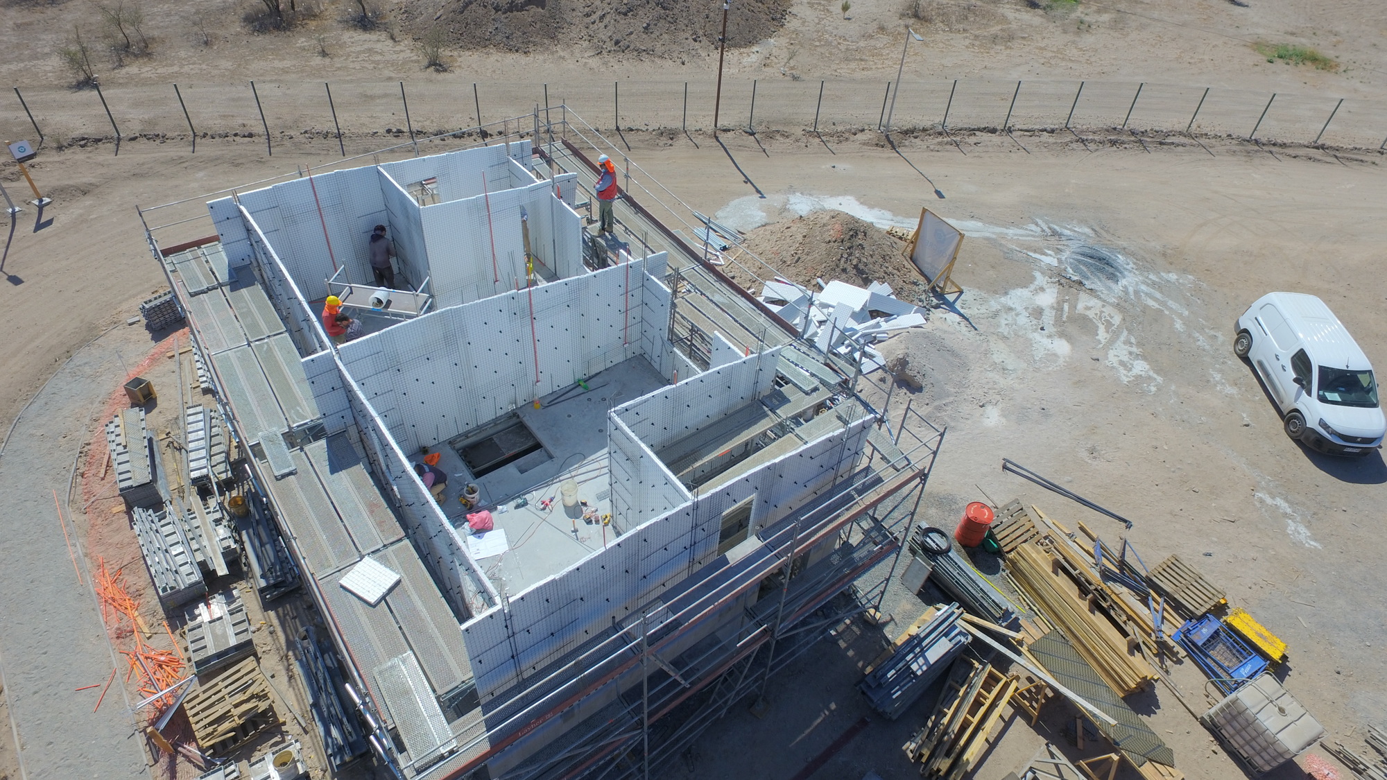 Galería de Paneles estructurales aislantes que garantizan el confort ...