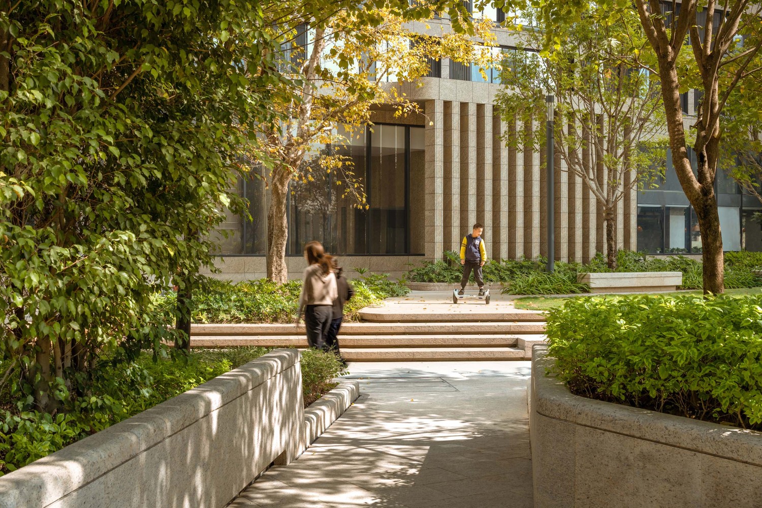 Gallery of Landscape Design of Hony Tower / ASPECT Studios - 9