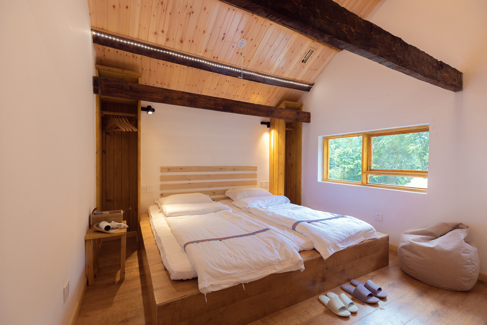 Galeria de Criação da Vila Banwan / Almost studio - 19