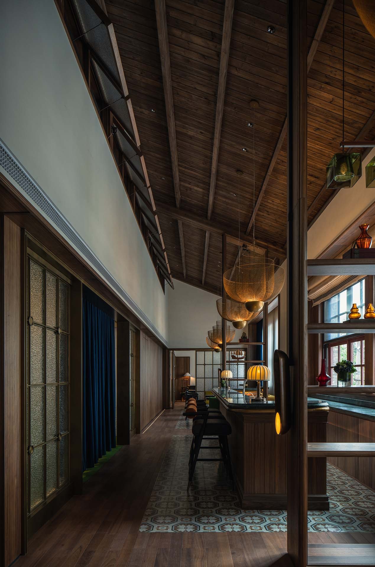 Gallery of Republic No. 1 / DCD DESIGN - 7