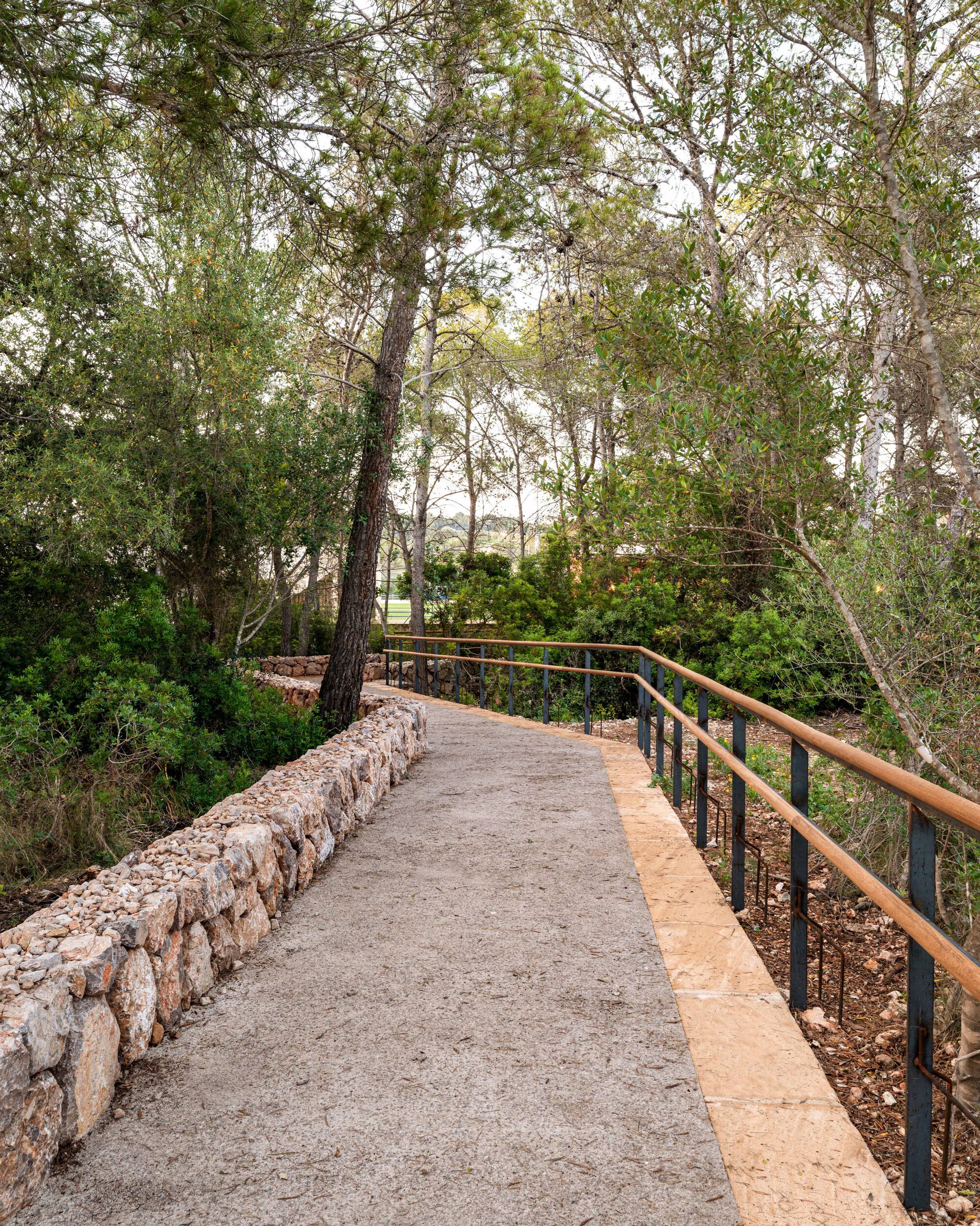 Galería de Recinto arqueológico de Son Caulelles / Montis Sastre ...