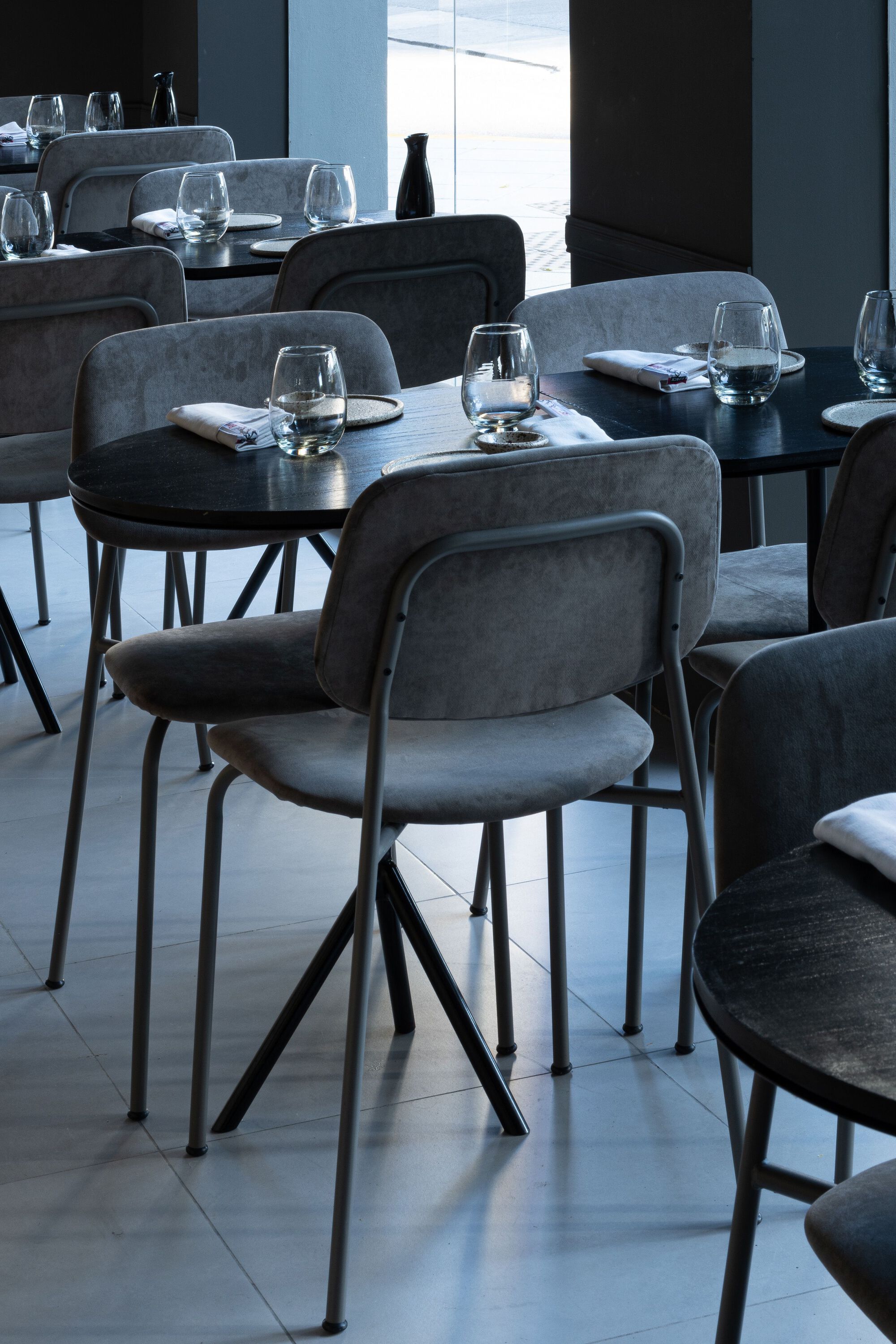 Gallery of Fabric Sushi Restaurant / MURO estudio - 11