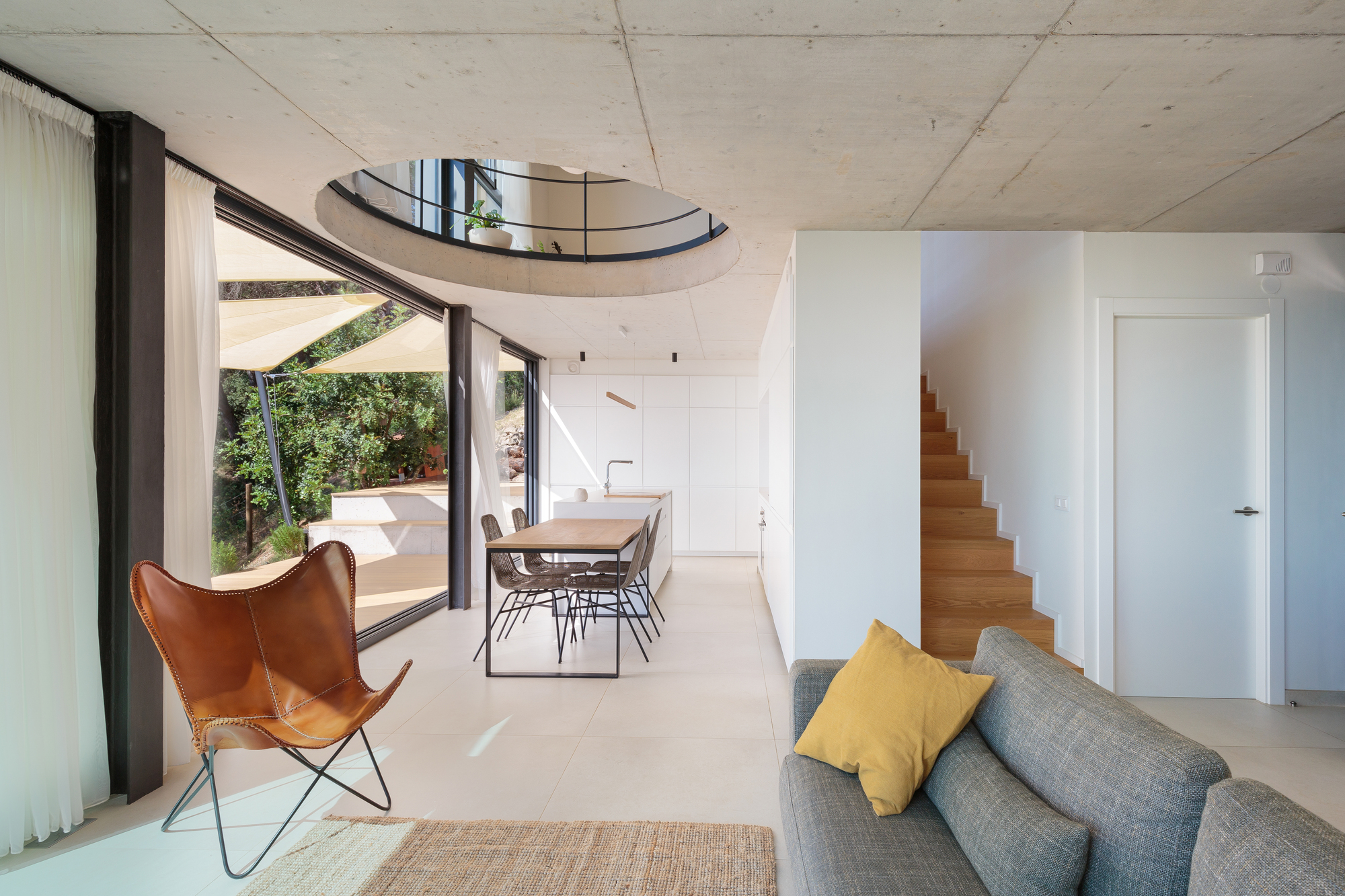 Gallery of Premiá de Dalt House / ALVMTR + Alejandro Suarez - 8