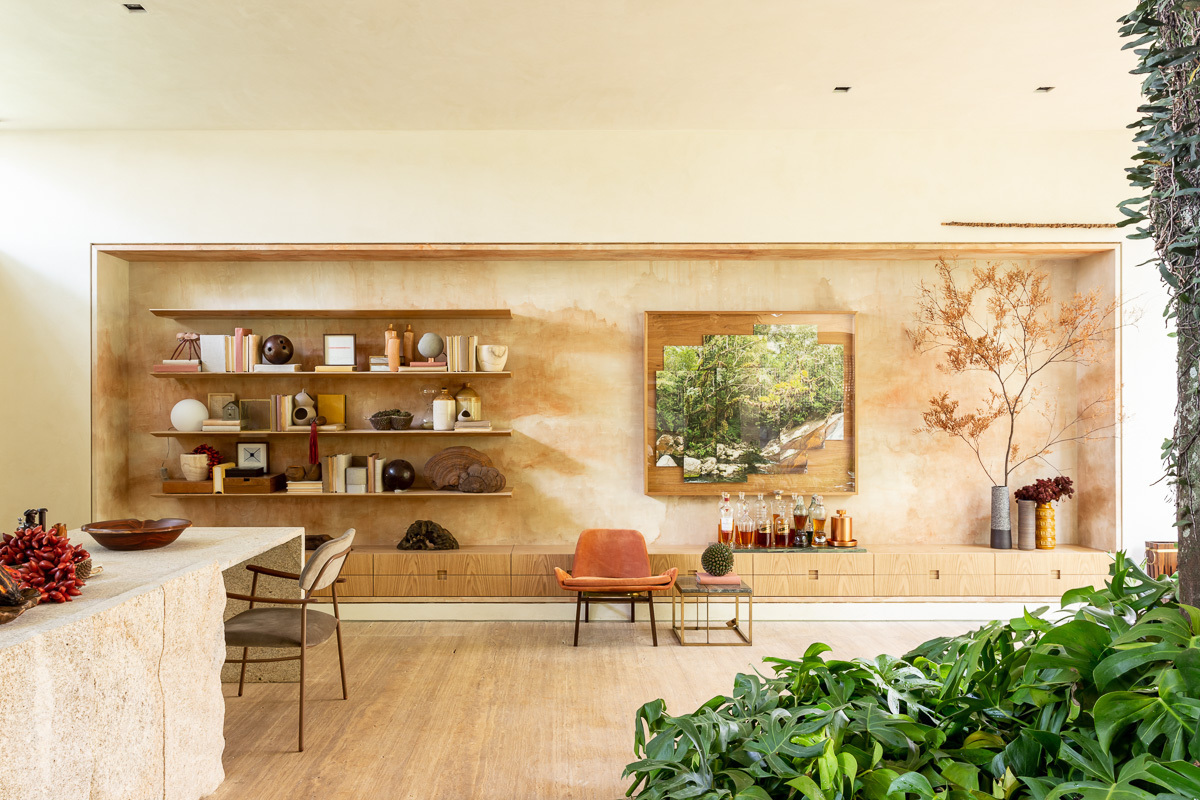 Gallery of Using Wallpapers to Completely Transform Interiors - 10