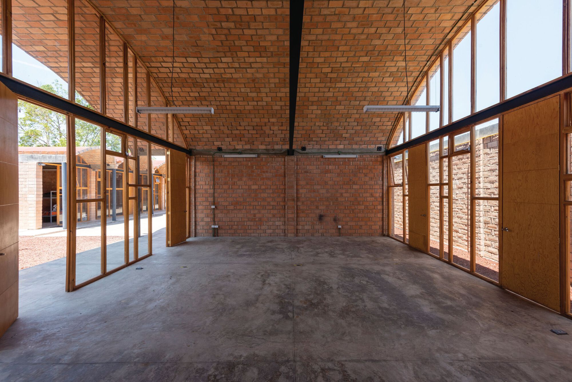 Galeria de Centro Comunitário Ruiz / bgp arquitectura - 9