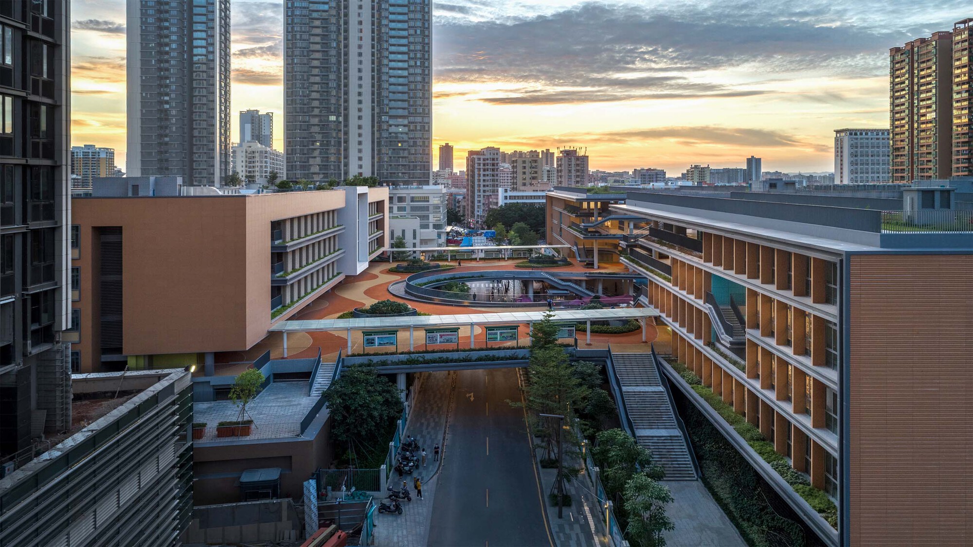 Gallery of Shenzhen Foreign Language School Baoan Campus / CAPOL - 3