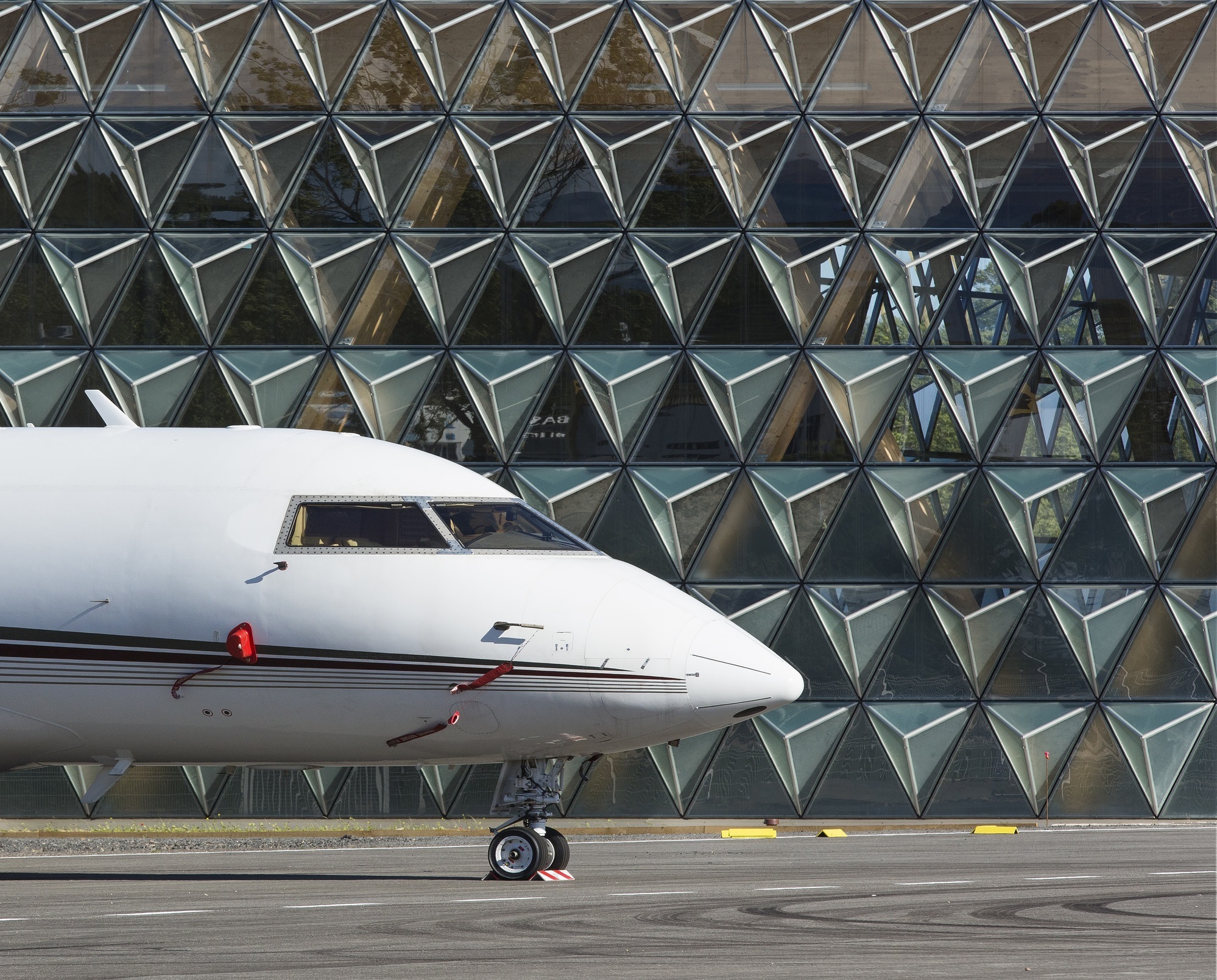Gallery of Airspace Architecture: Rethinking the Hangar - 6