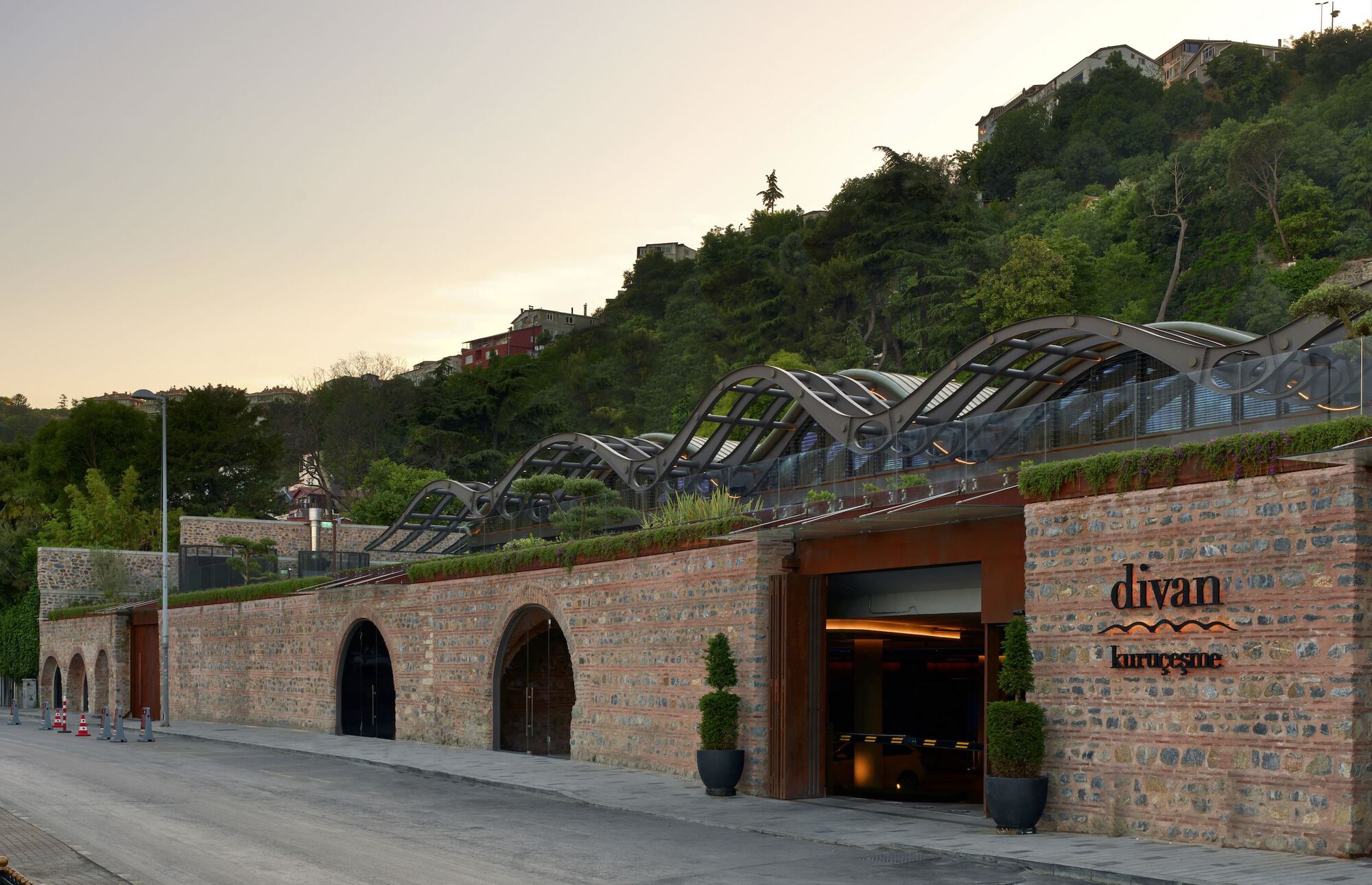Gallery of Divan Kuruçeşme Venue / GAD Architecture - 4