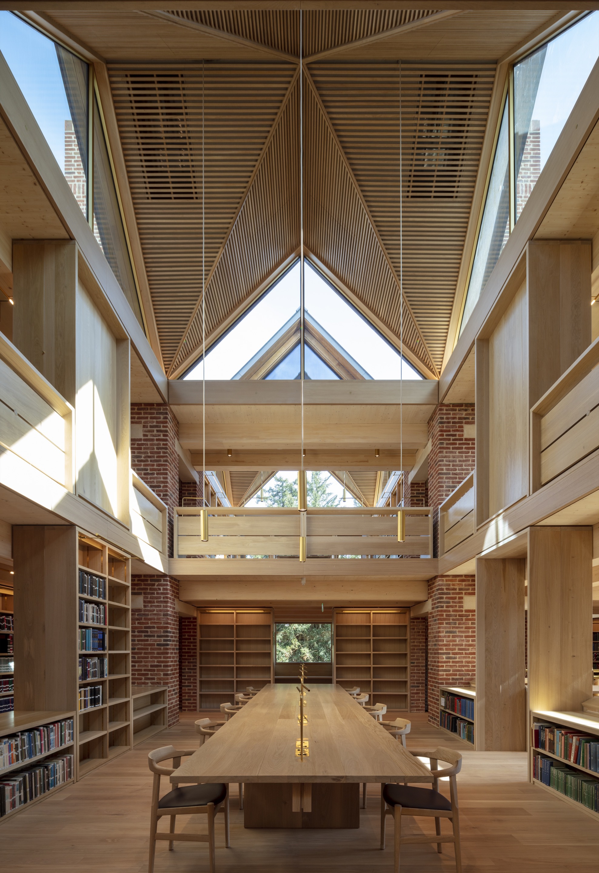 Gallery of Magdalene College Library / Niall McLaughlin Architects - 22