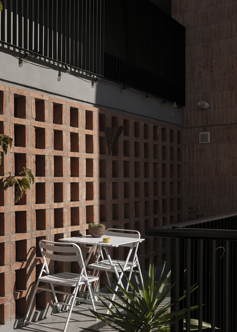 Galería de Edificio Olaguer 3179 / VS arqs - 24