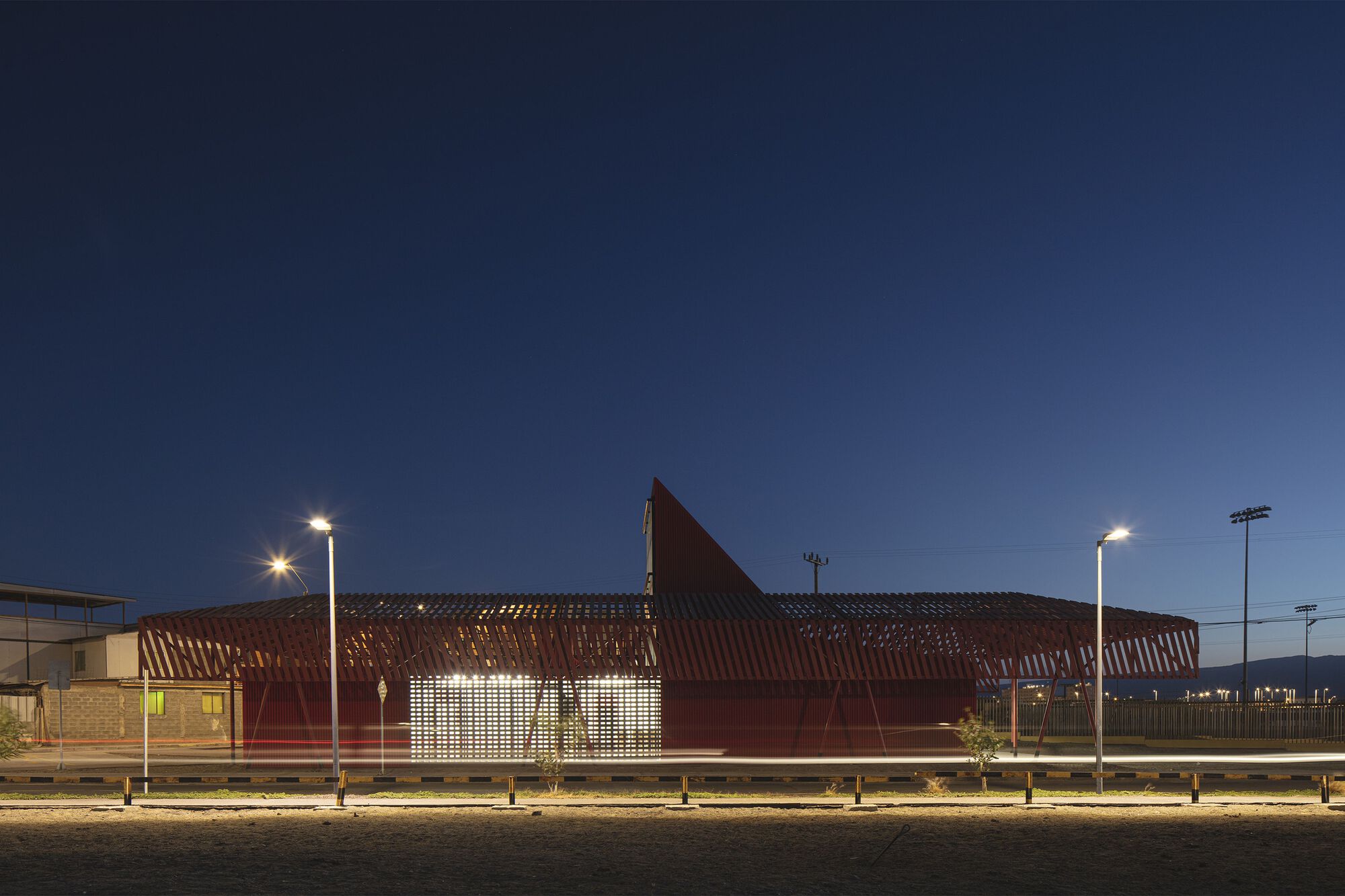 Galería de Centro comunal Mejillones / CAW Arquitectos - 13