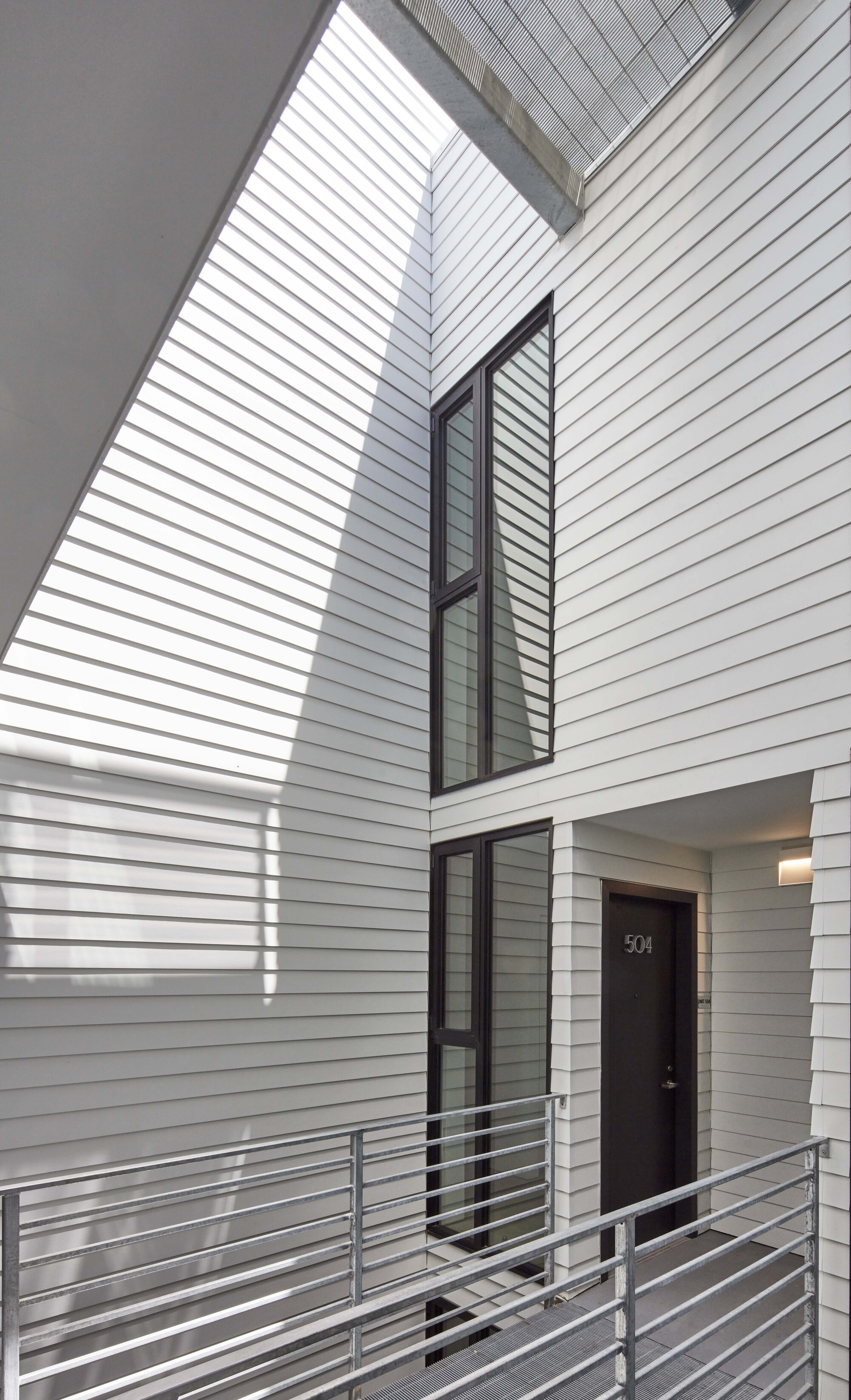 Gallery of 603 Tennessee Apartments / Stanley Saitowitz | Natoma ...