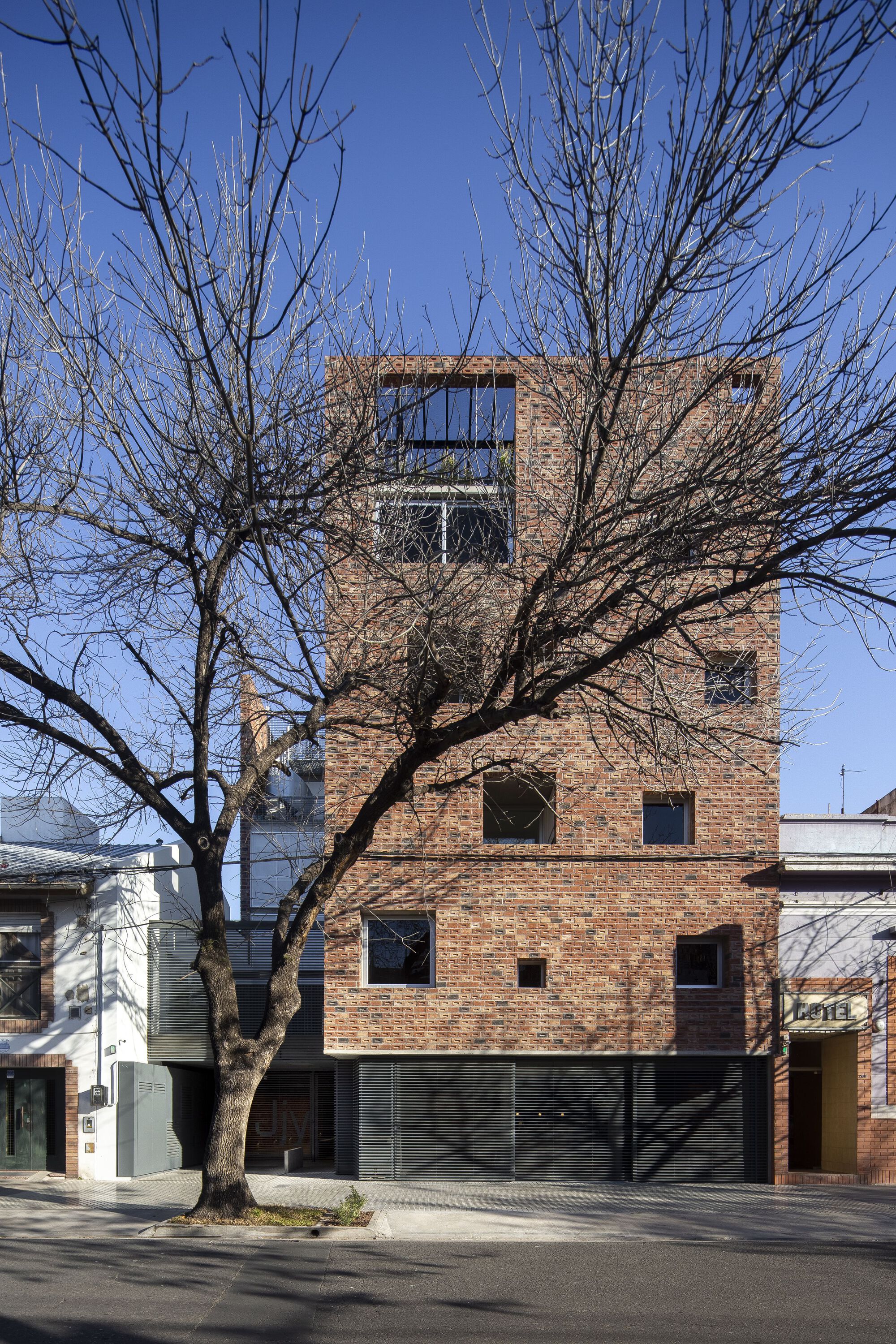 Galería de Edificio Porosidades [Jjy] / 3dF arquitectos - 16