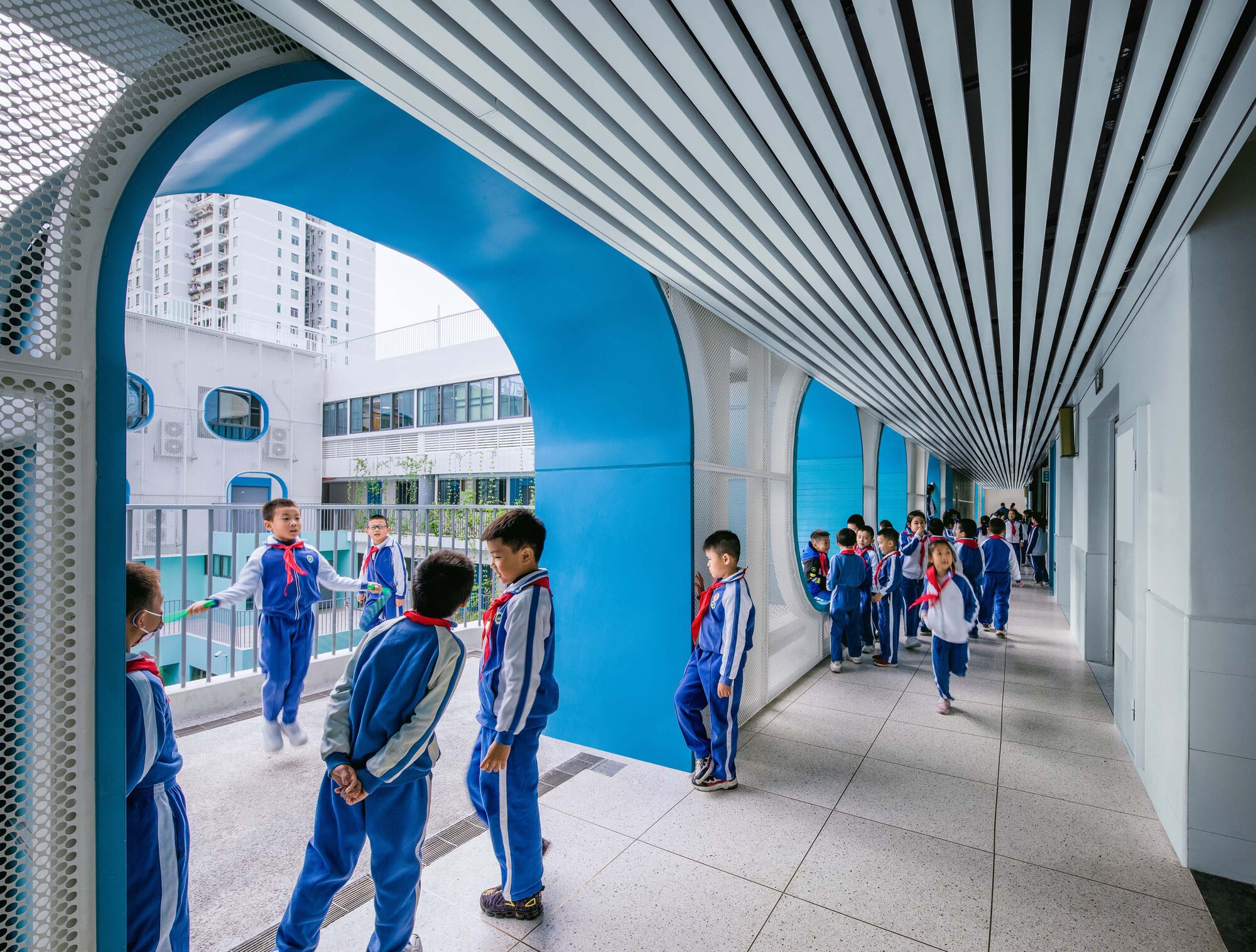 画廊 学习层台—深圳福强小学 / 众建筑 - 29