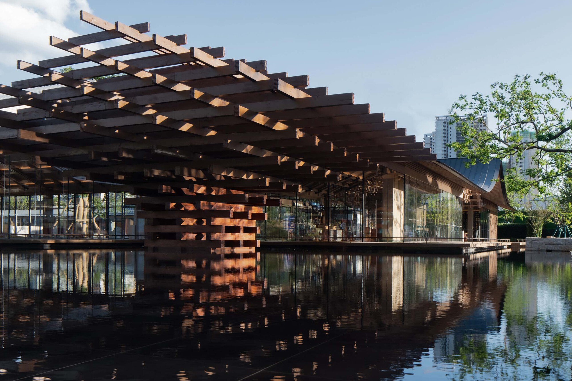 Gallery of Kunming Caohai Building Expansion Project of Wen Xing Lou ...