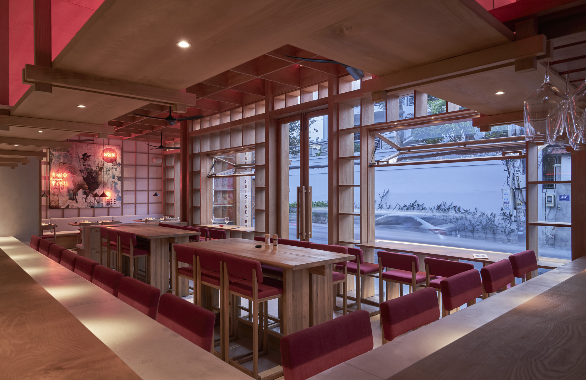 Galería de TINTO Nikkei Cuisine & Bar / StudioDuo Architecture ...