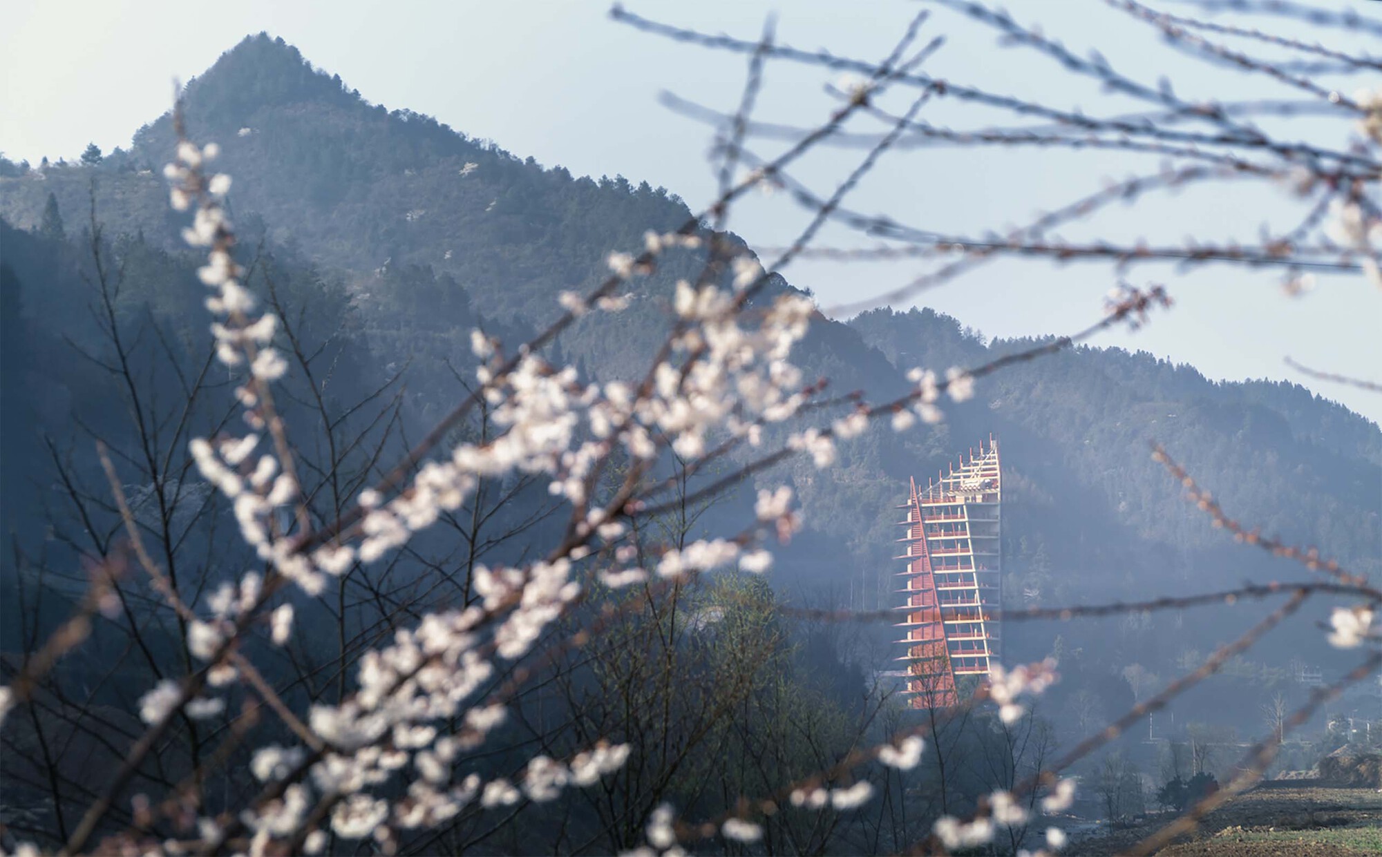 Gallery of Chinese Tujia Pan-Museum Complex / Professor Li Baofeng's ...