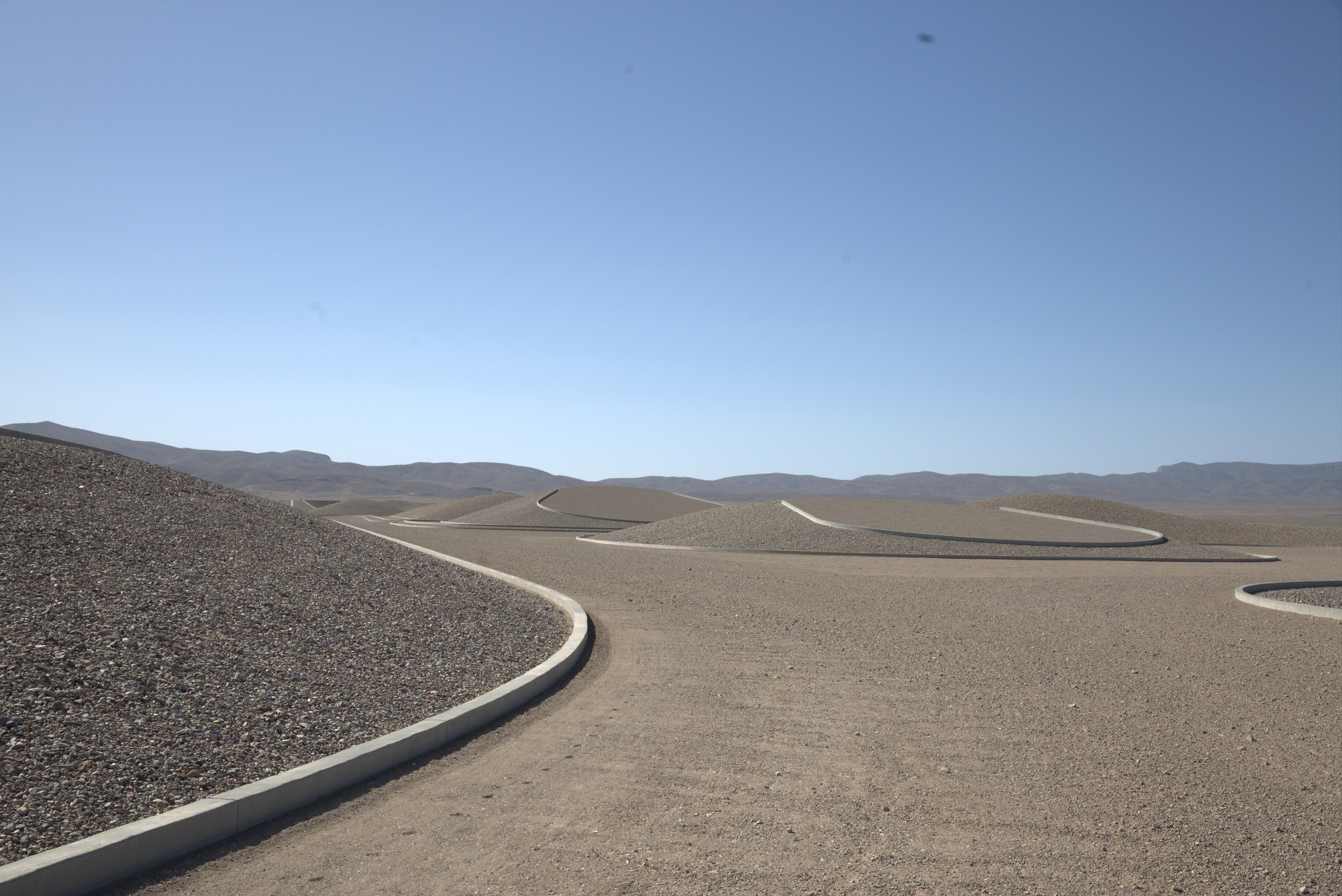 Gallery of More Than 50 Years in the Making, Michael Heizer’s ...
