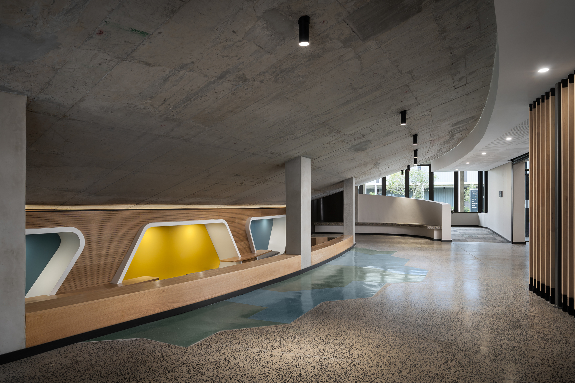 Galeria de Escola Curro Durbanville / BPAS Architects - 13