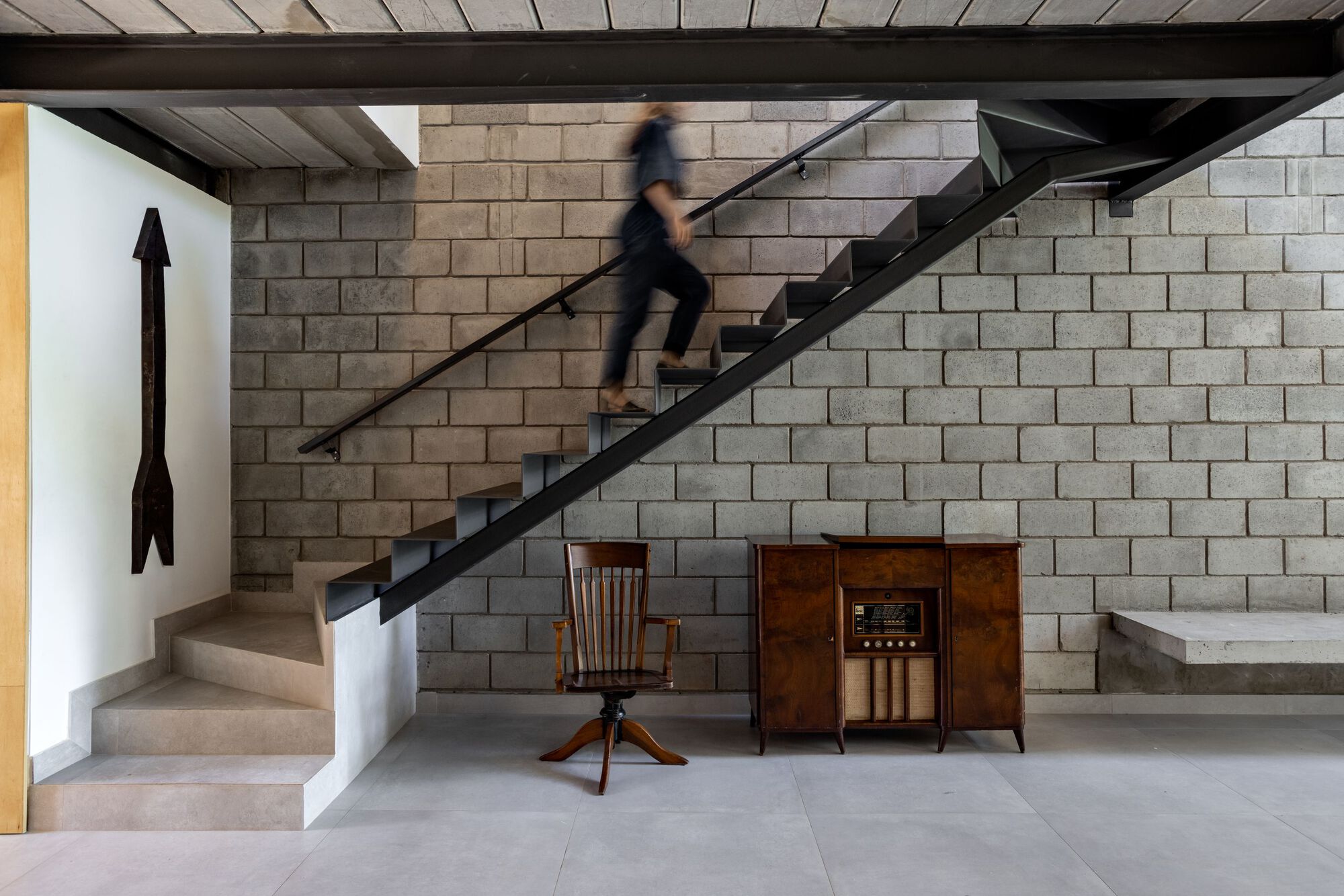 Gallery of Georgia House / ARKITITO Arquitetura - 8