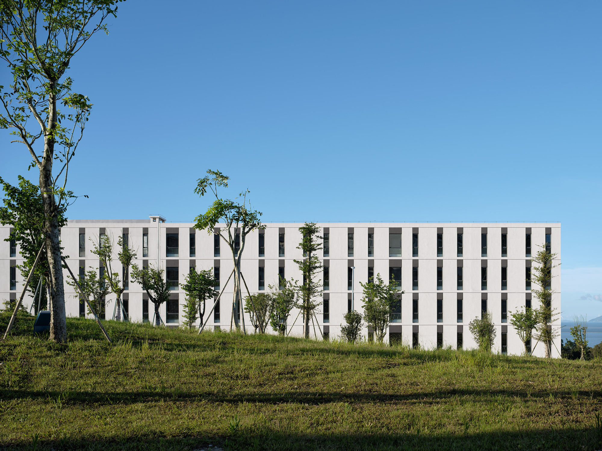 Gallery of Shantou Preschool Education College / L&M DESIGN LAB - 25