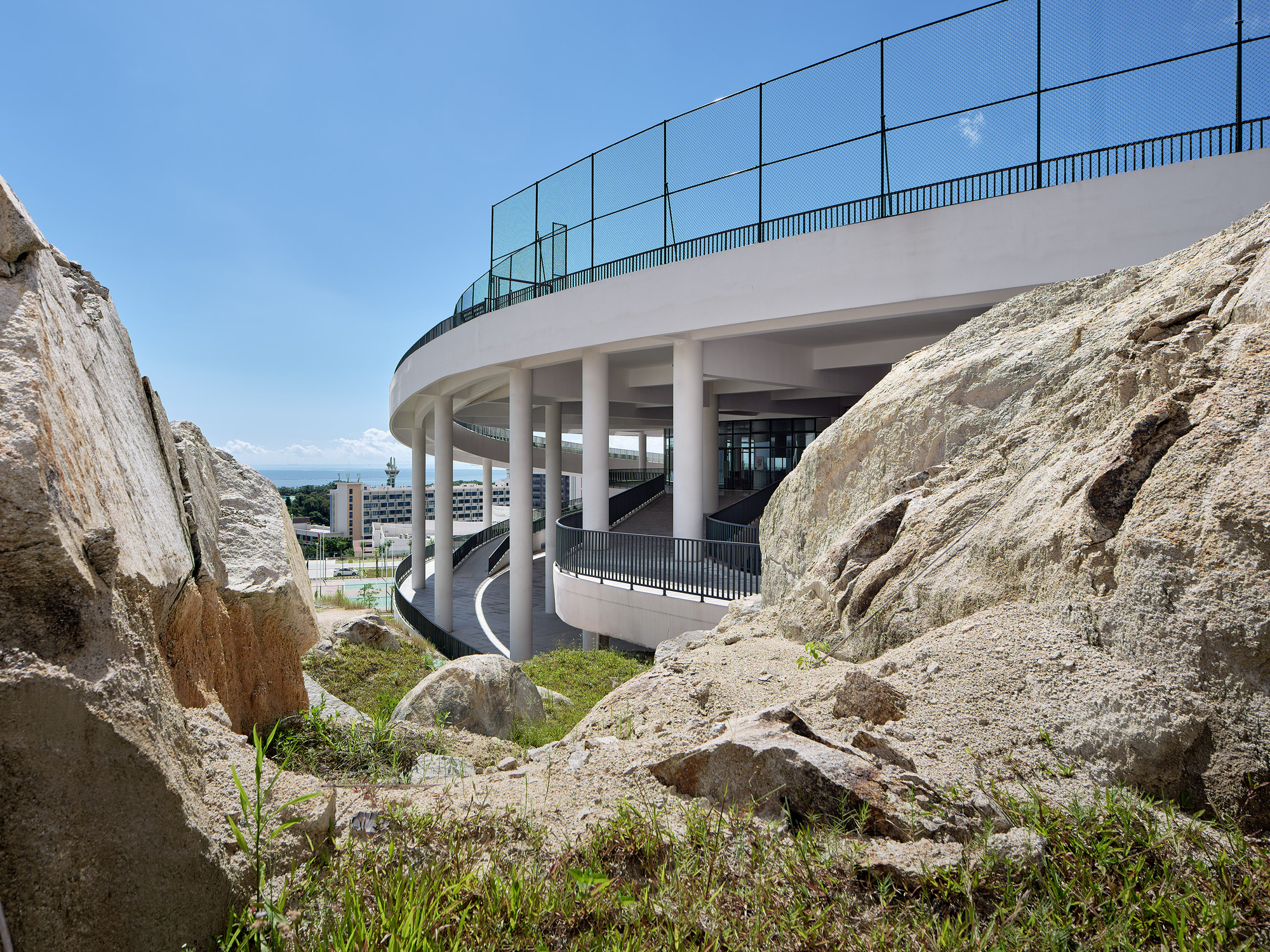 Gallery of Shantou Preschool Education College / L&M DESIGN LAB - 28