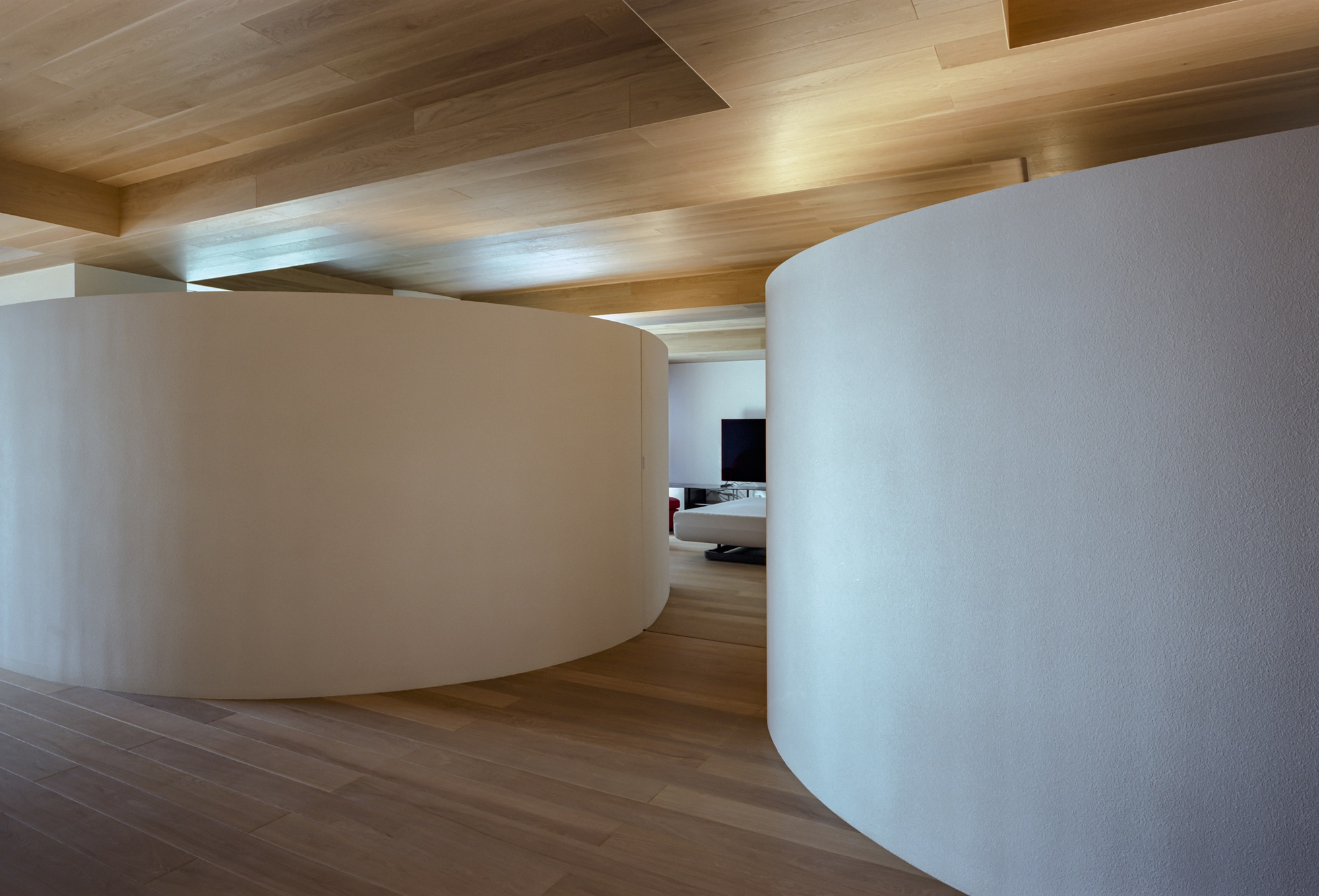 Gallery of House with Light Void / FujiwaraMuro Architects - 8