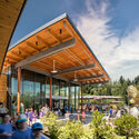 Oregon Zoo Education Center / Opsis Architecture | ArchDaily