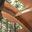 Peak-A-Boo Installation / i/thee | ArchDaily