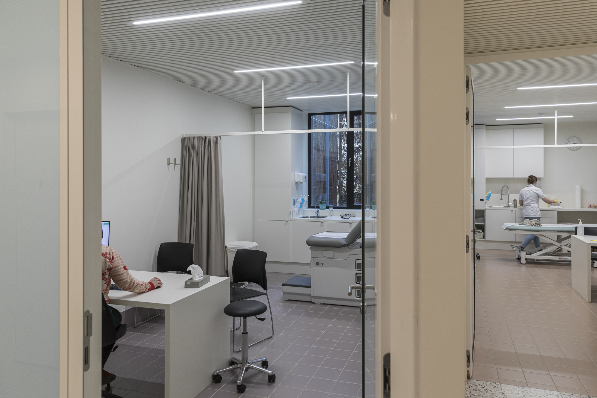 Gallery of Bijgaardehof Co-Housing and Healthcare Center / BOGDAN & VAN ...