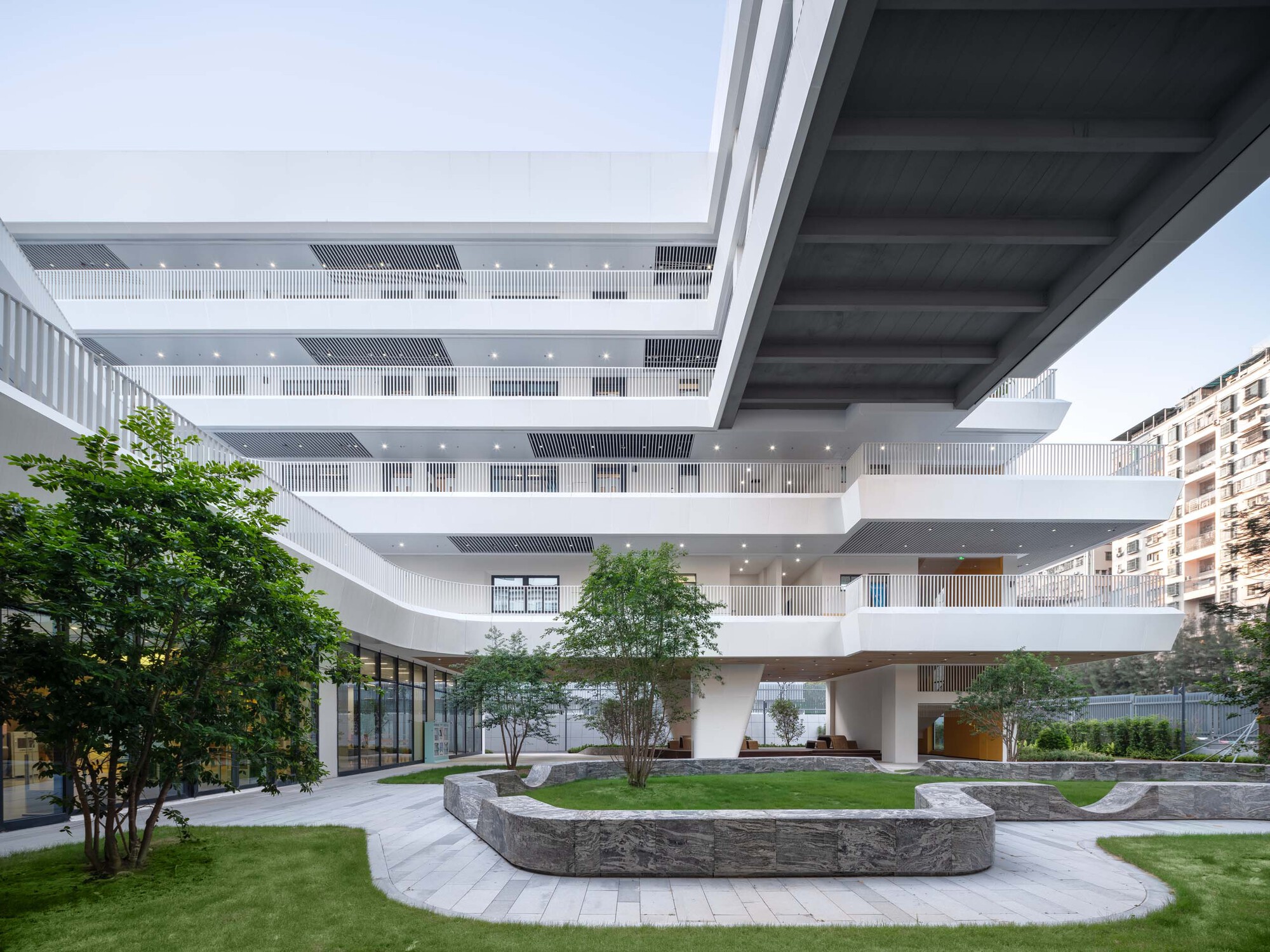 Gallery of Shenzhen Hongshan Middle School / CAPOL - 3
