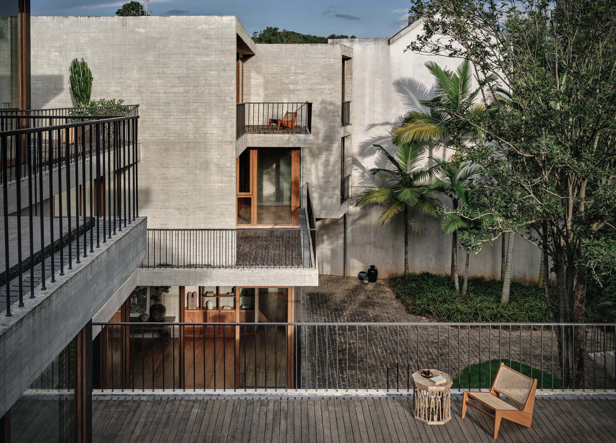 Galeria de Residência Lee em Pu’er / Zhaoyang Architects - 11