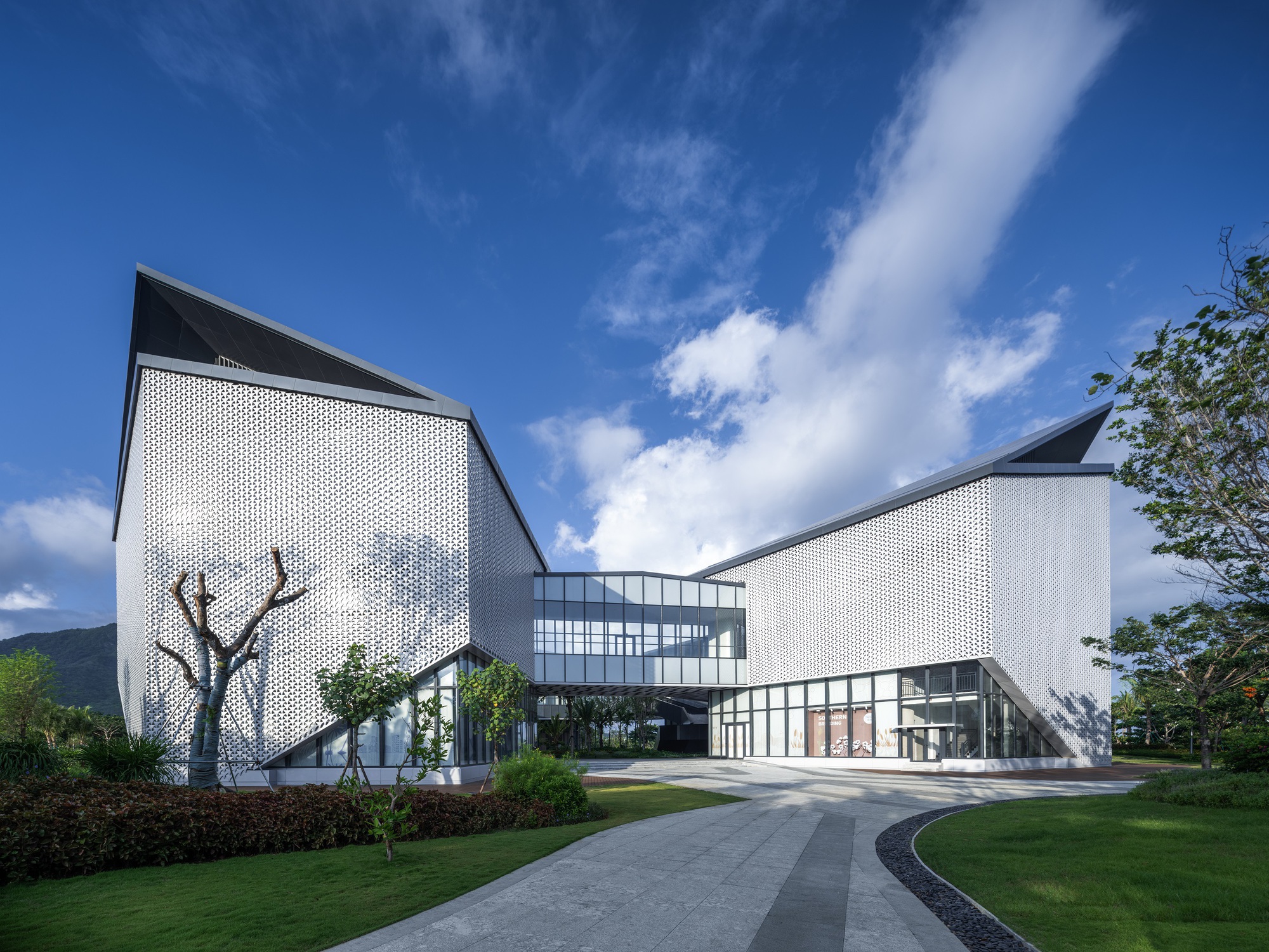 Gallery of Yazhou Bay Science & Technology City Industry Promotion ...