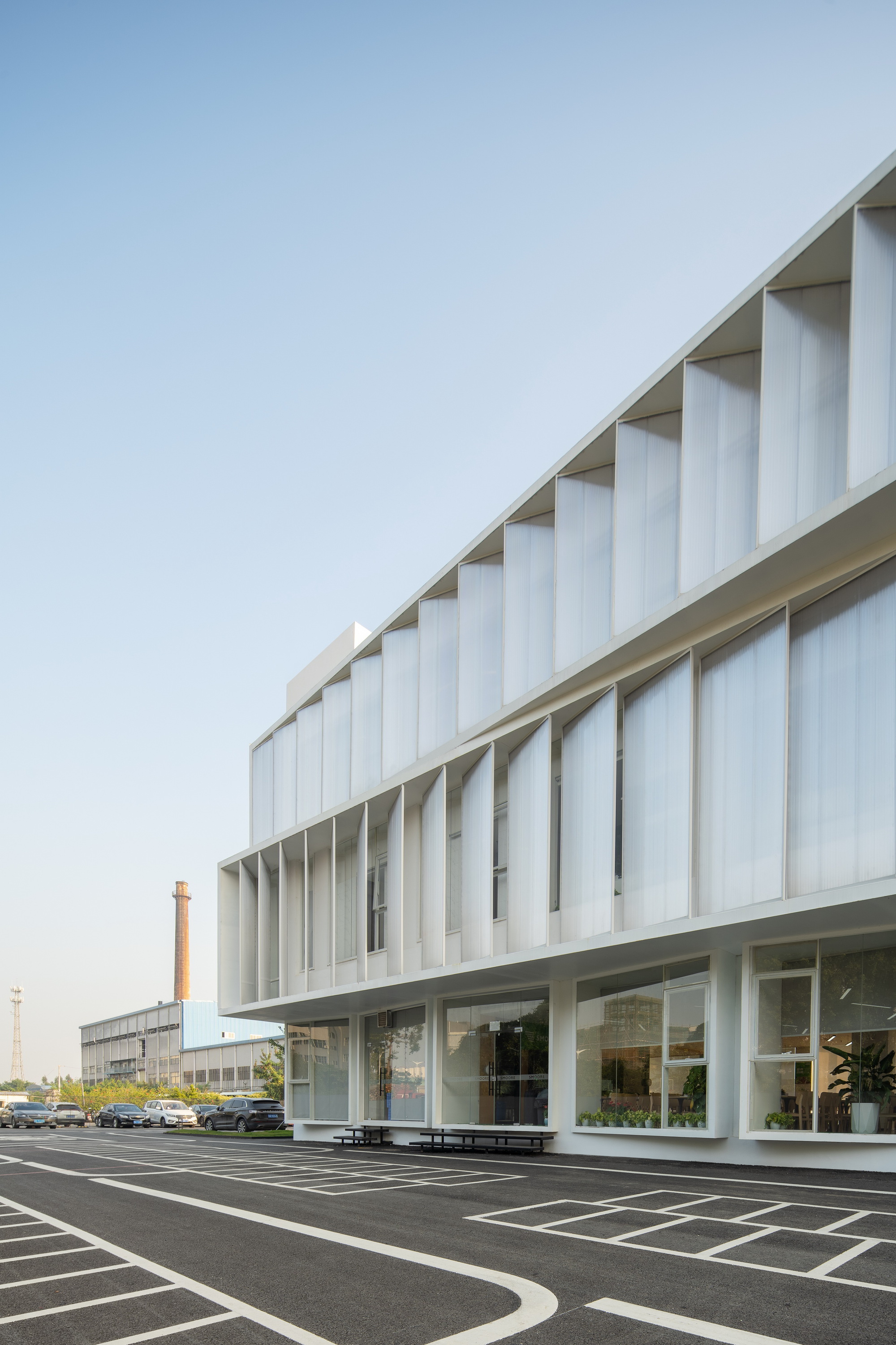 Gallery of SMOORE Jiangmen Industrial Park Renovation / CM Design - 11