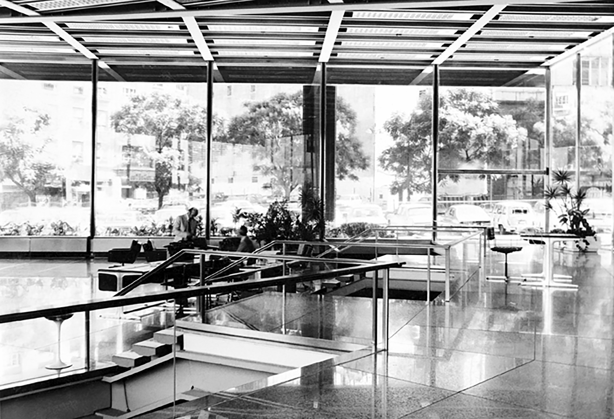 Galería de Clásicos de Arquitectura: Edificio SOMISA / Mario Roberto Álvarez y Asociados - 16