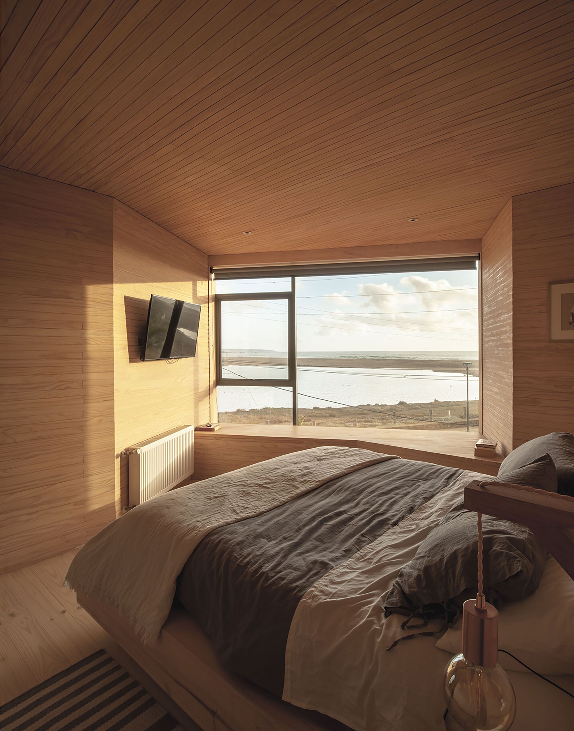 Gallery of Laguna House / SUN arquitectos - 8