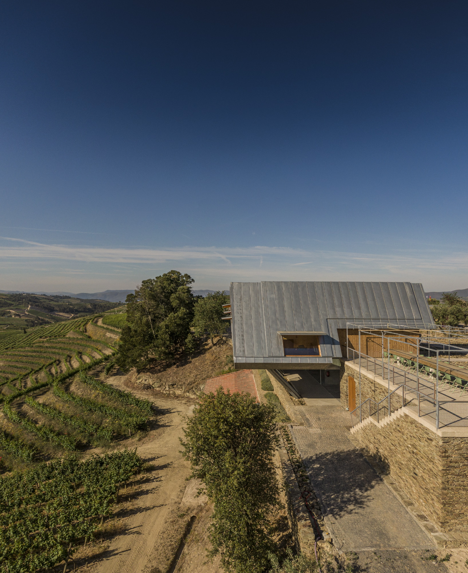 Gallery of Quinta da Faísca Tourist Accomodation / Carlos Castanheira - 32