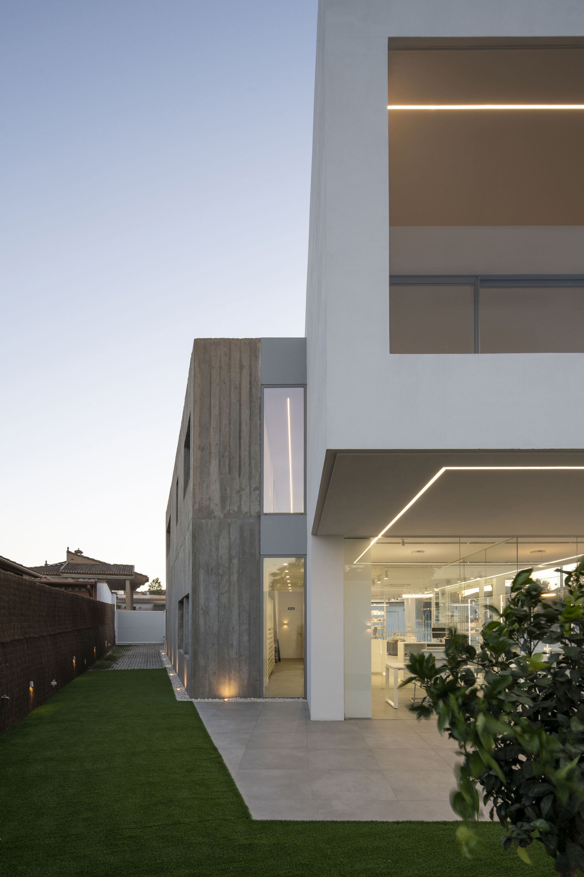 Galería de Farmacia - vivienda ARM / O·CO arquitectos - 21